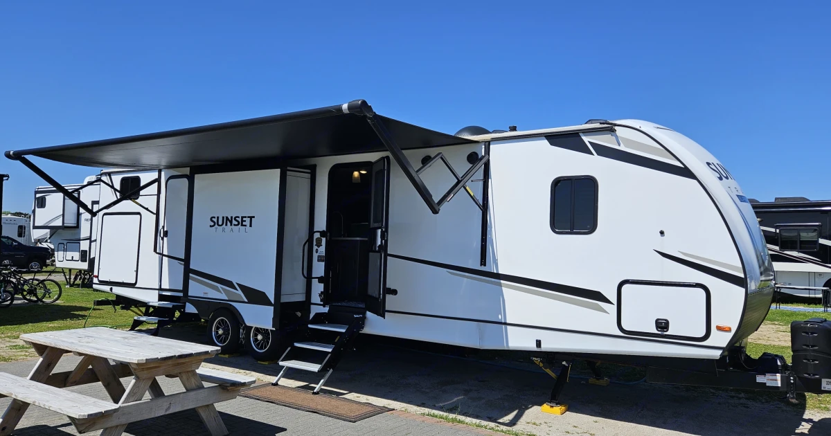 2022 Keystone Sunset Trail Travel trailer Rental in Myrtle Beach, SC ...