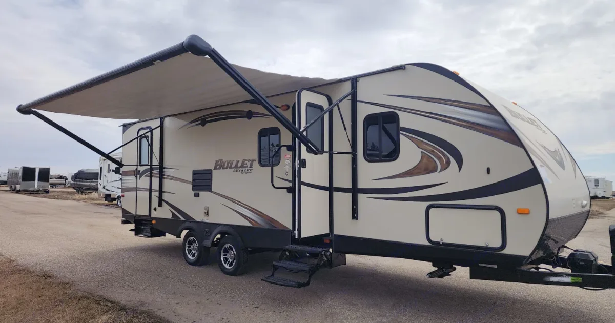 2015 Keystone RV Bullet Ultra Lite Travel trailer Rental in Kelowna, BC ...