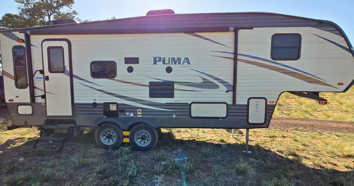 2017 Forest River Palomino Puma Fifth-wheel Rental in Williams, AZ ...