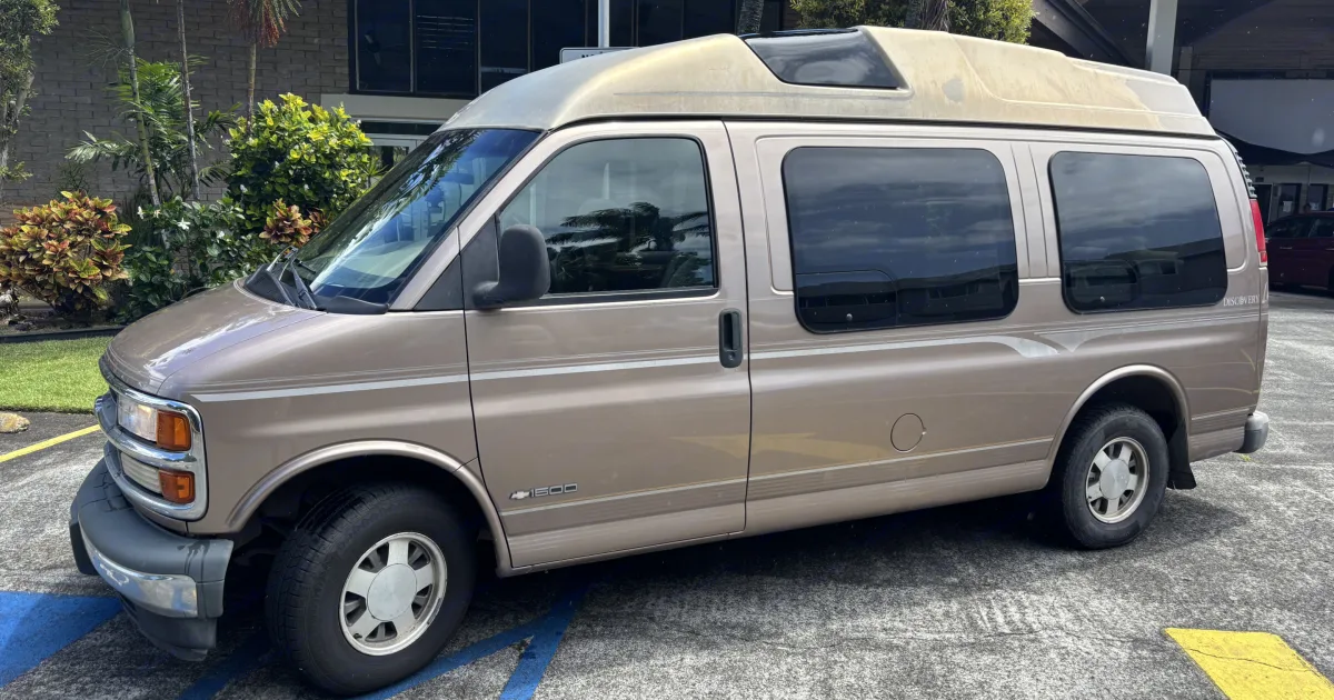 1998 Chevrolet Express G1500 Camper van Rental in Honolulu, HI | Outdoorsy