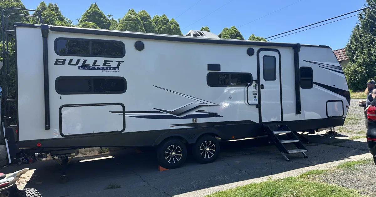 2024 Keystone RV Bullet Crossfire Travel trailer Rental in Yakima, WA ...