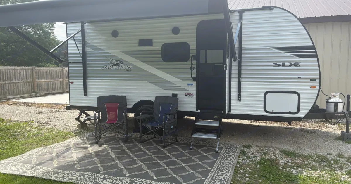 2025 Jayco Jay Flight SLX Travel trailer Rental in Belleville, MI ...