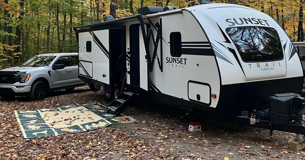 2019 Crossroads RV Sunset Trail Super Lite Travel trailer Rental in ...