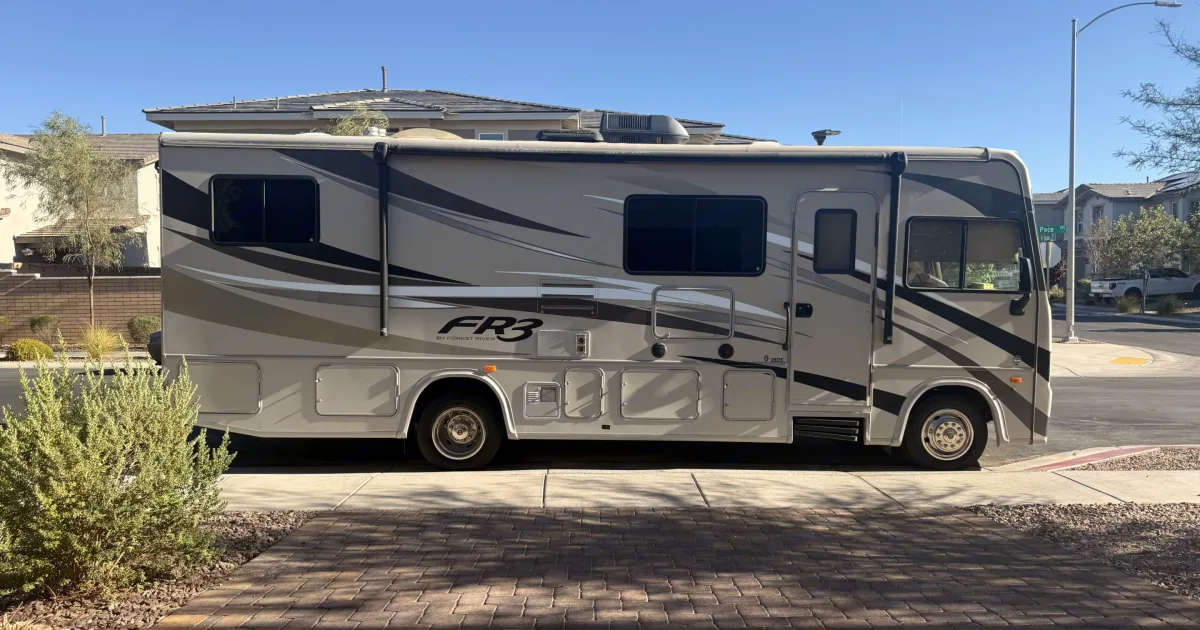 2017 FR3 FR3 Motorhome Class A Rental in Henderson, NV | Outdoorsy