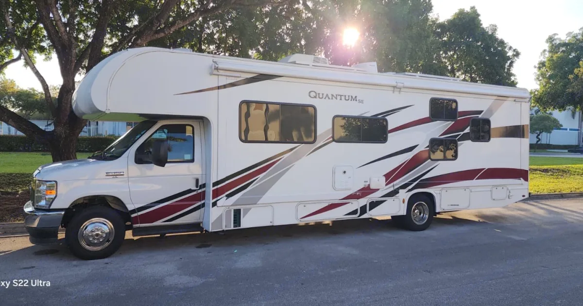 2021 Thor Quantum Class C Rental in Gainesville, FL | Outdoorsy