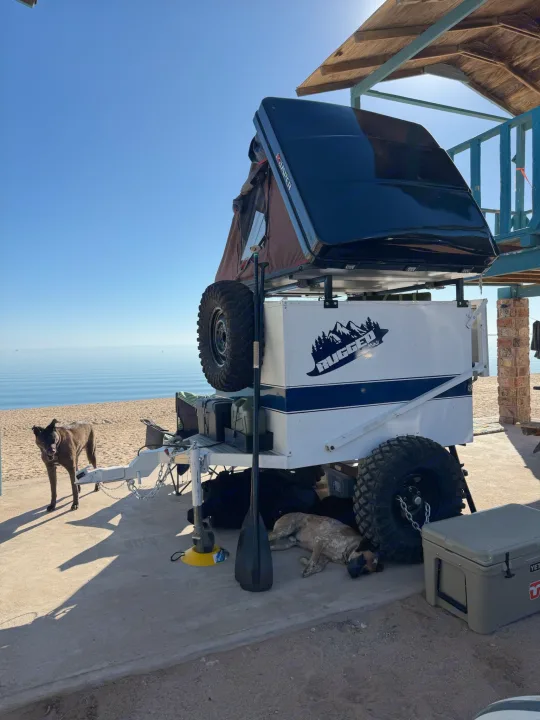 Photos | 1998 Rugged Mini Travel trailer in West Sacramento, CA | Outdoorsy
