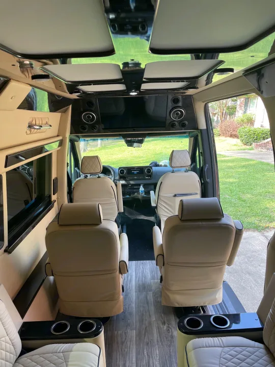 Photos | 2023 Mercedes-Benz Sprinter Class B Rental in Brandon, MS ...