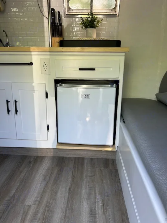 Photos | 1975 Trillium Rv Boler 13' Travel trailer Rental in ...