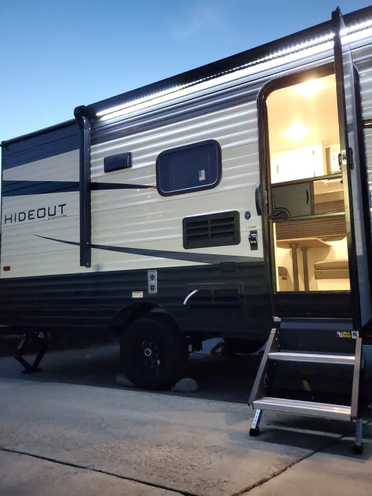 Photos | 2021 Keystone RV Hideout Travel trailer Rental in Pompano ...