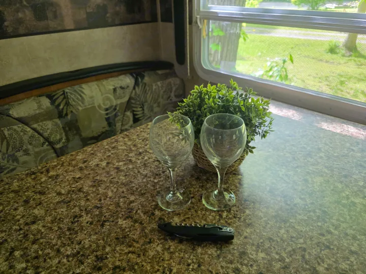 Photos | 2008 Keystone RV Sprinter 250RBS Travel trailer Rental in ...