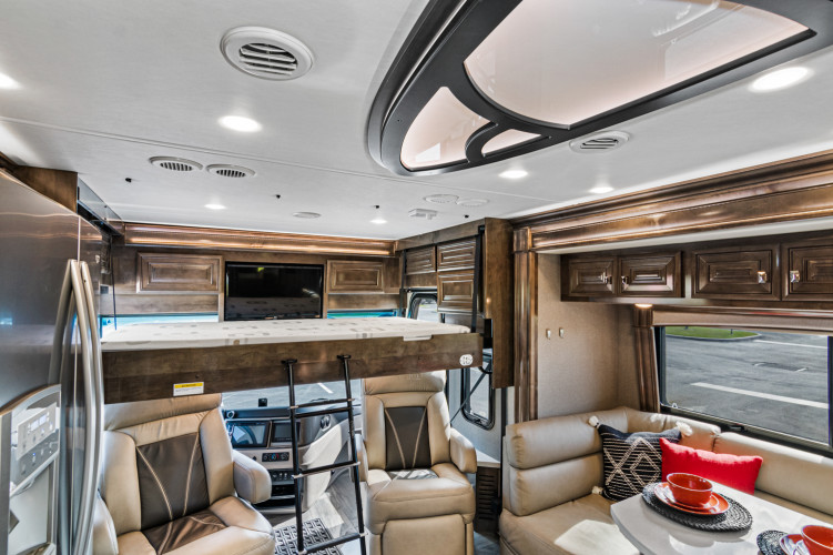 12 Handpicked Luxury RV Rentals In Tampa, Florida - Updated 2025 | Trip101