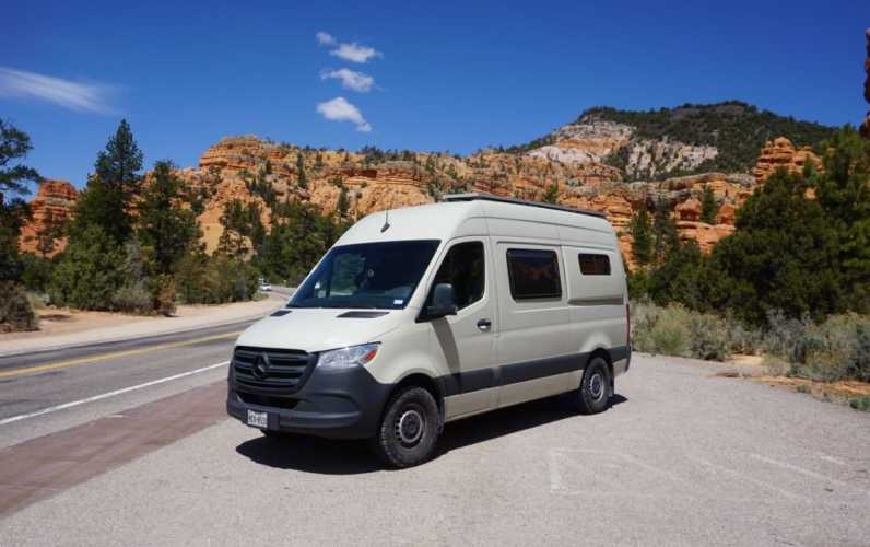 12 Best RV And Camper Rentals For Your Visit To Utah's National Parks ...