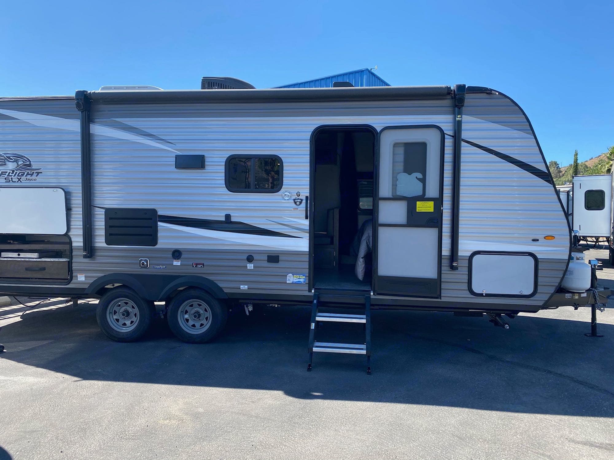 2020 Jayco Jay Flight Trailer Rental in Palmdale, CA | Outdoorsy