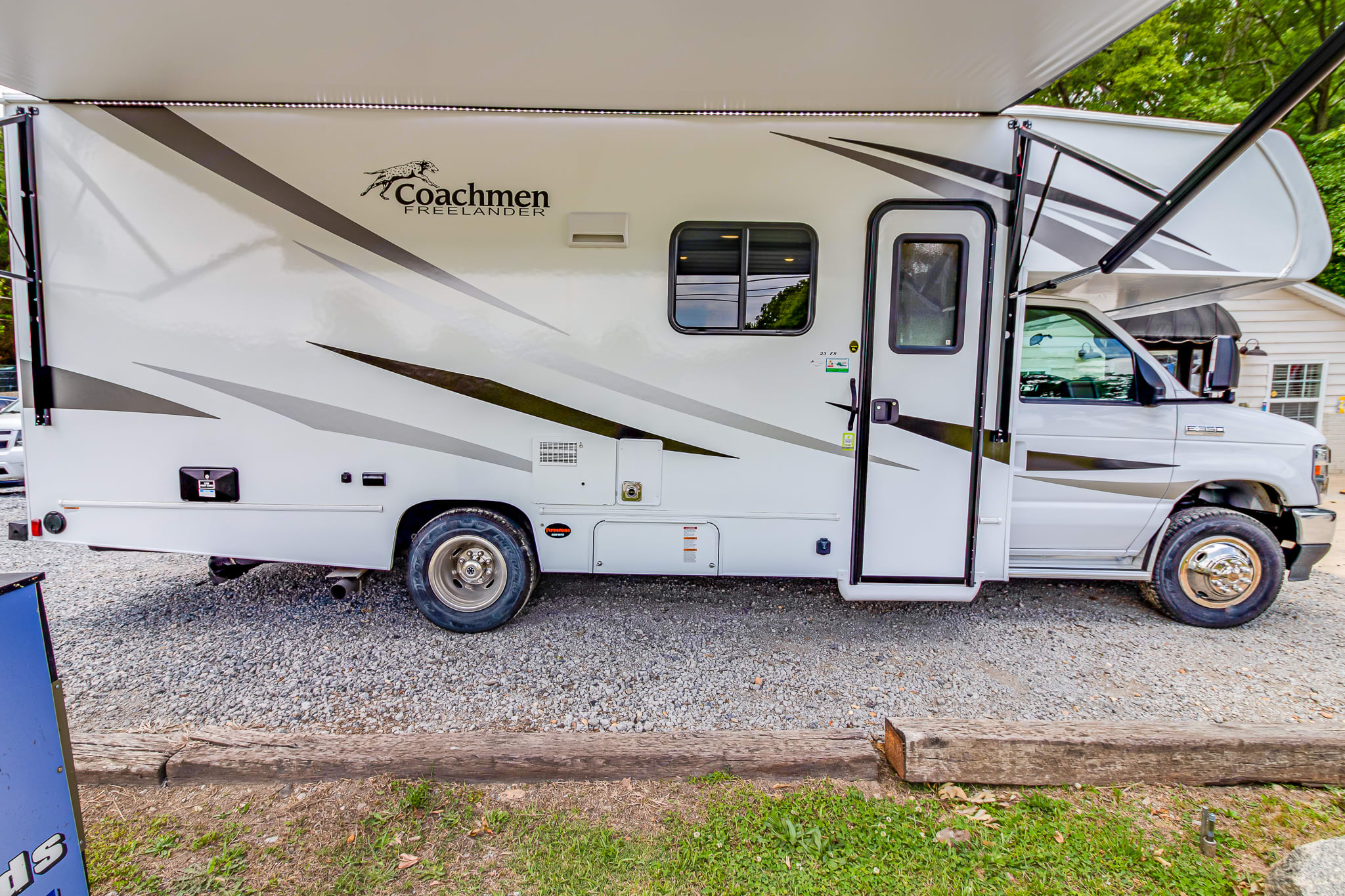2022 Coachmen Freelander Class C Rental in ACWORTH, GA | Outdoorsy