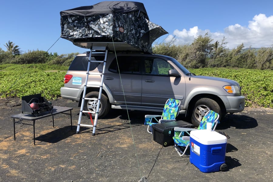 2002 Toyota Sequoia Motor Home Demountable Camper Rental in Hilo, HI ...