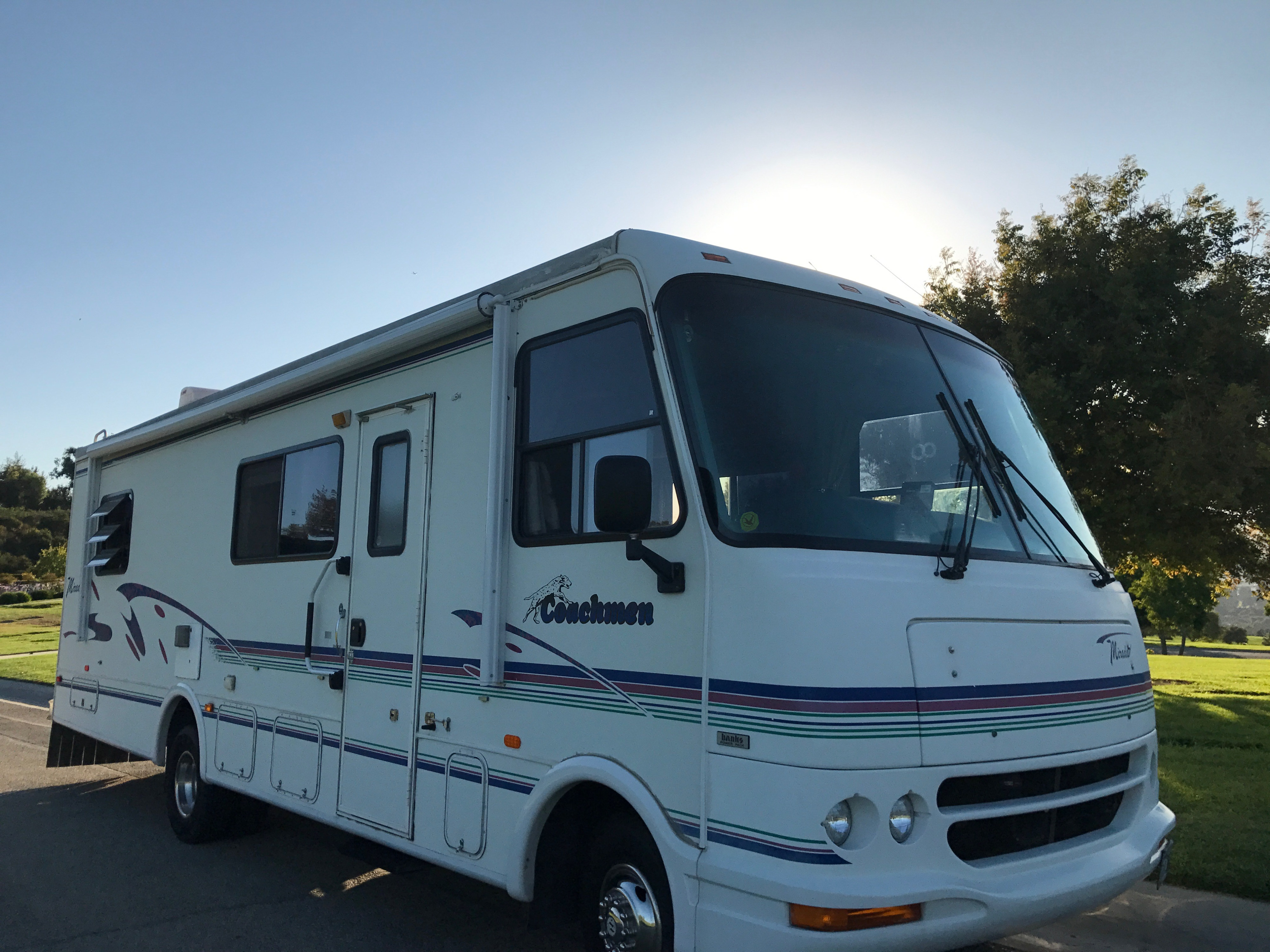 Photos | 1996 Coachmen Mirada Class A Rental in Cerritos, CA | Outdoorsy