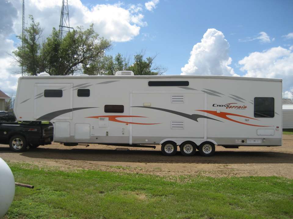 2007 Crossroads Cross Terrain Toy Hauler Rental in Damascus, OR | Outdoorsy