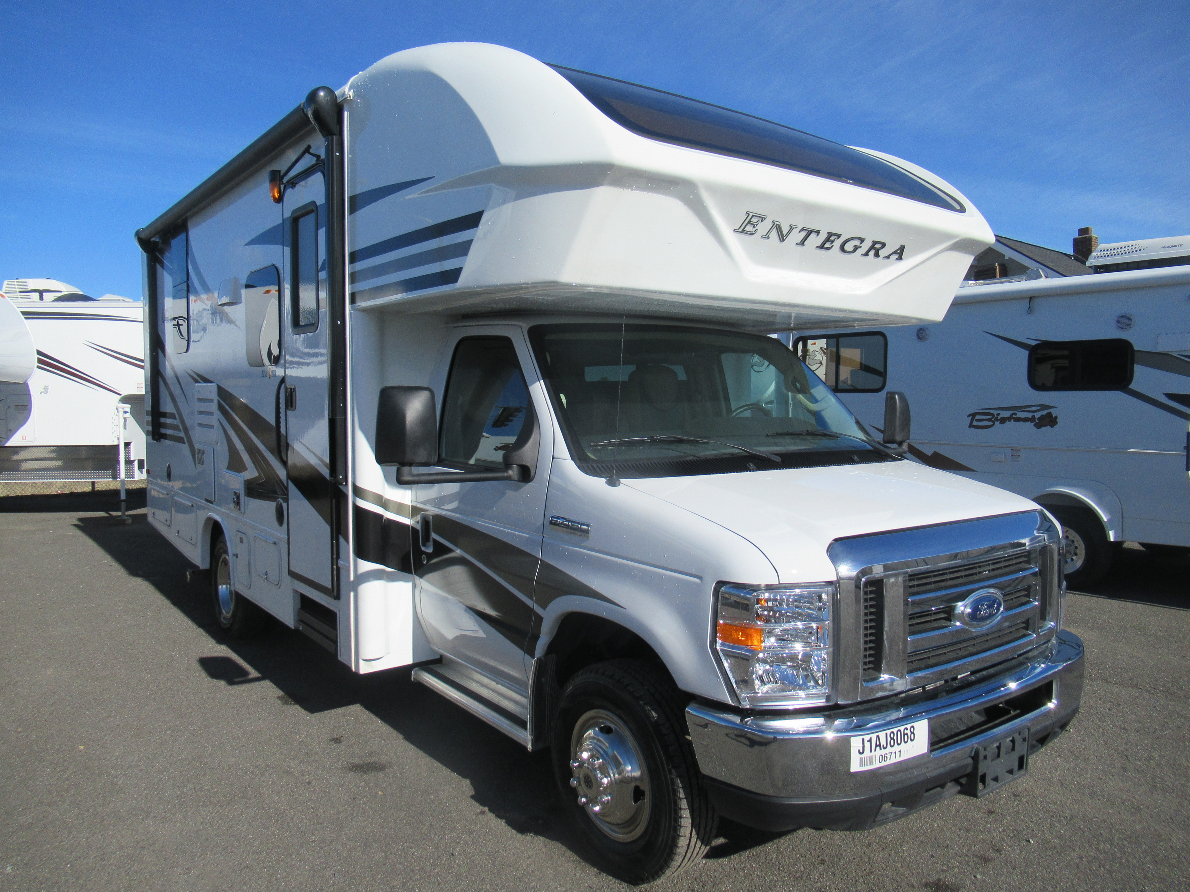 2019 Entegra Coach Odyssey 22J Class C Rental in Spokane Valley, WA ...
