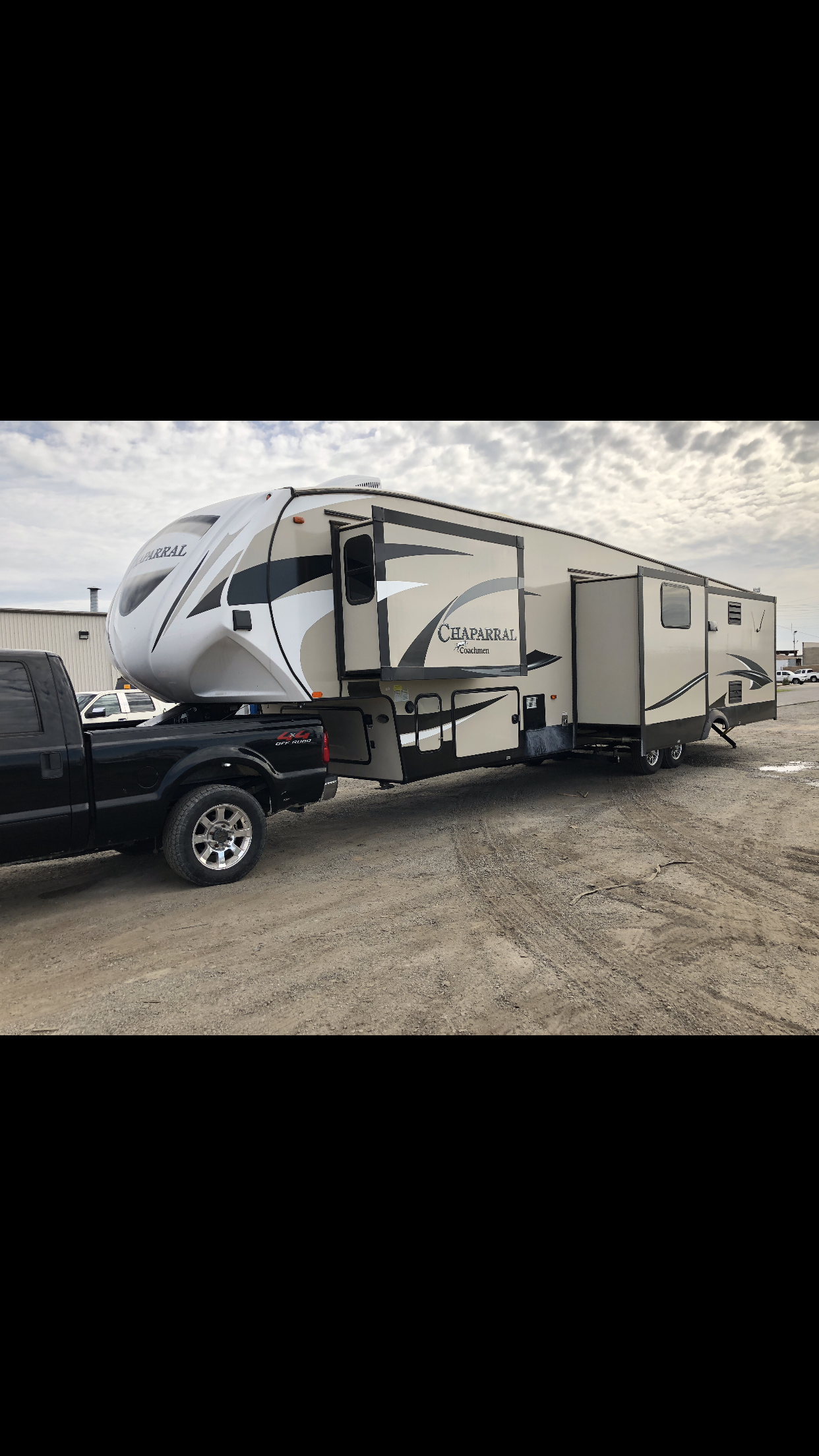 2015 Coachmen Chaparral Fifth-Wheel Rental in Rancho Cordova, CA ...