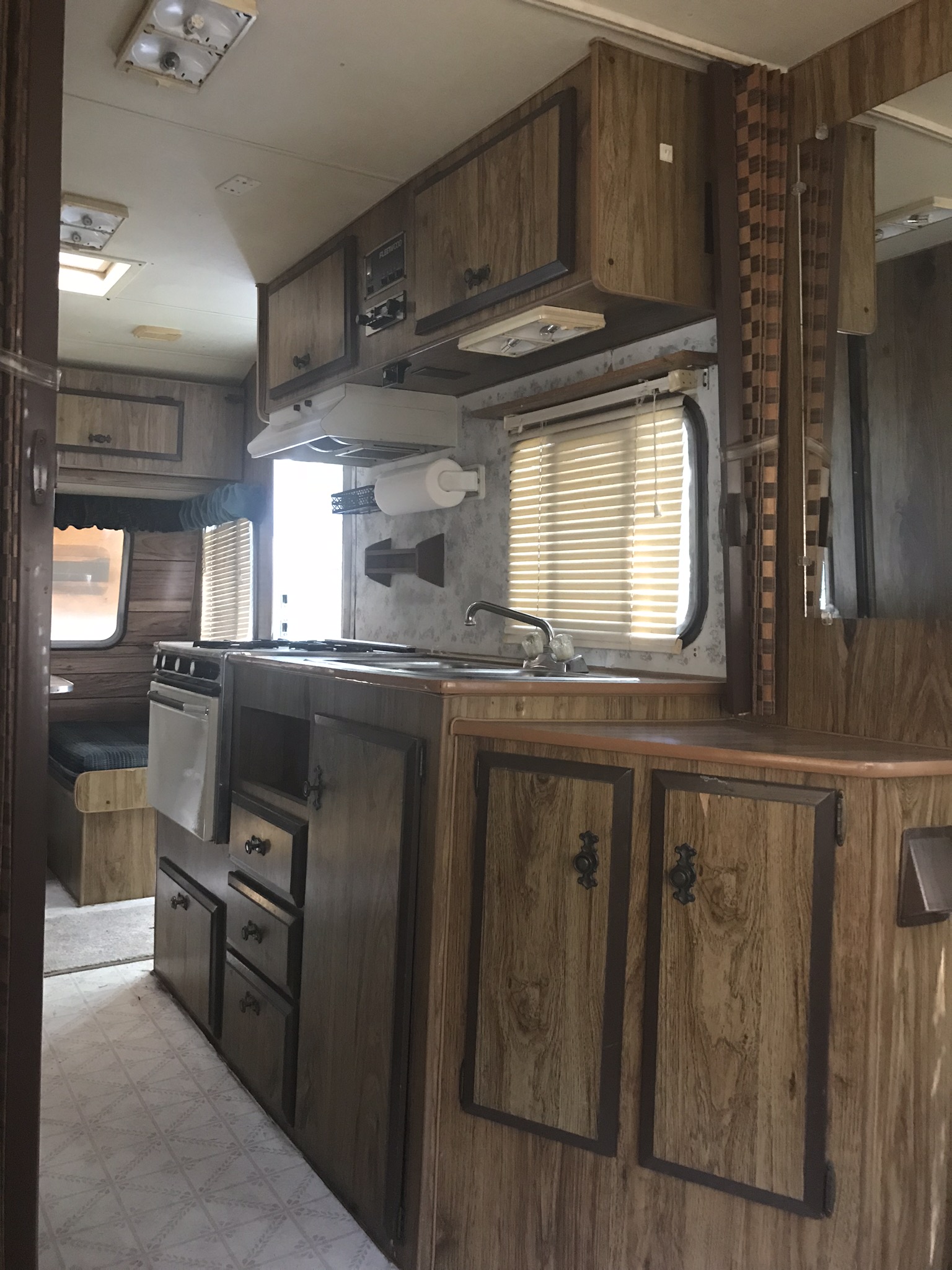 1982 Fleetwood Terry Taurus Trailer Rental in Austin, TX | Outdoorsy