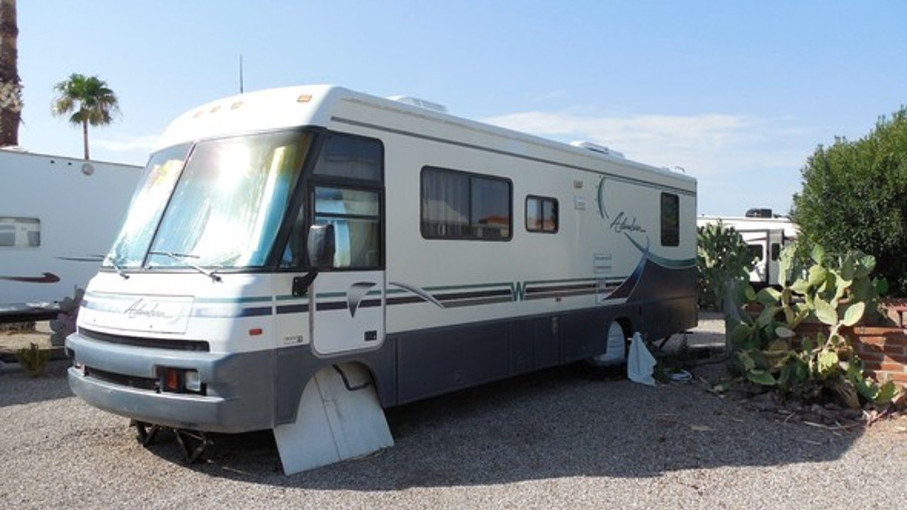1997 Winnebago Adventurer Class A Rental in West Blocton, AL | Outdoorsy