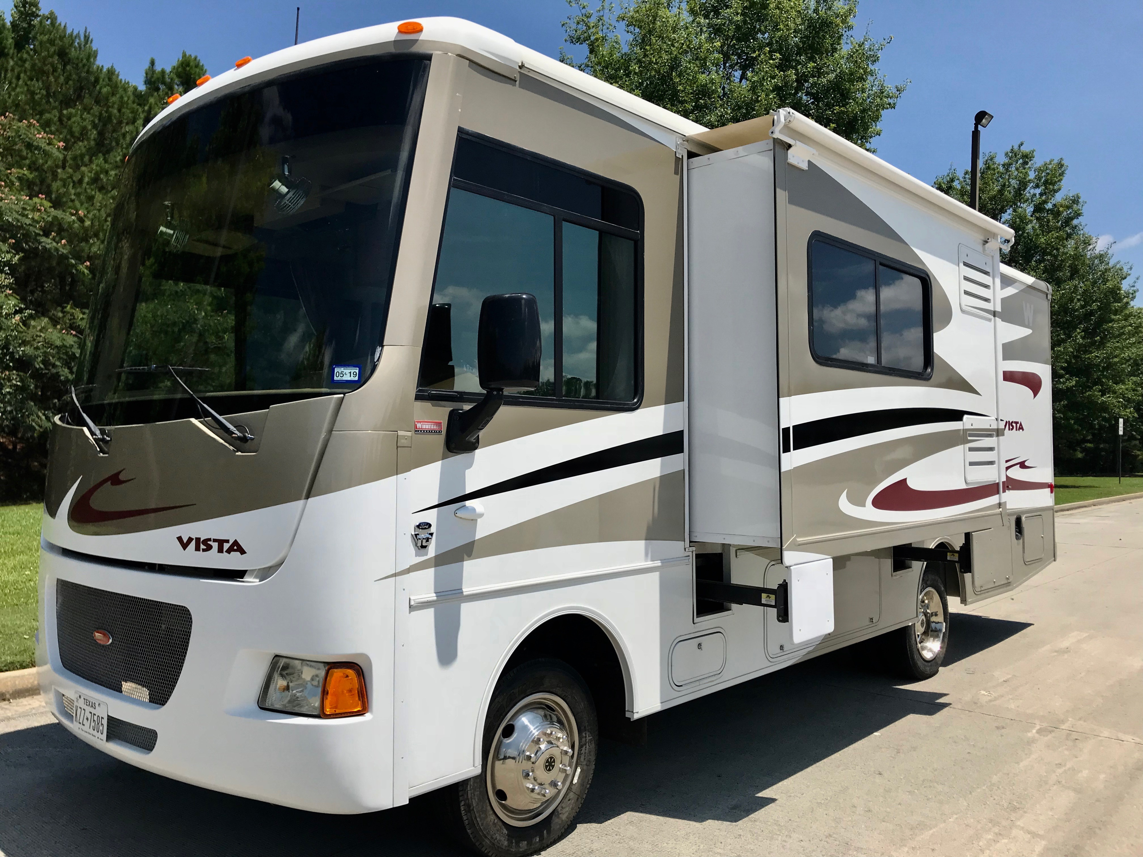 2012 Winnebago Vista Class A Rental in Martinez, GA | Outdoorsy