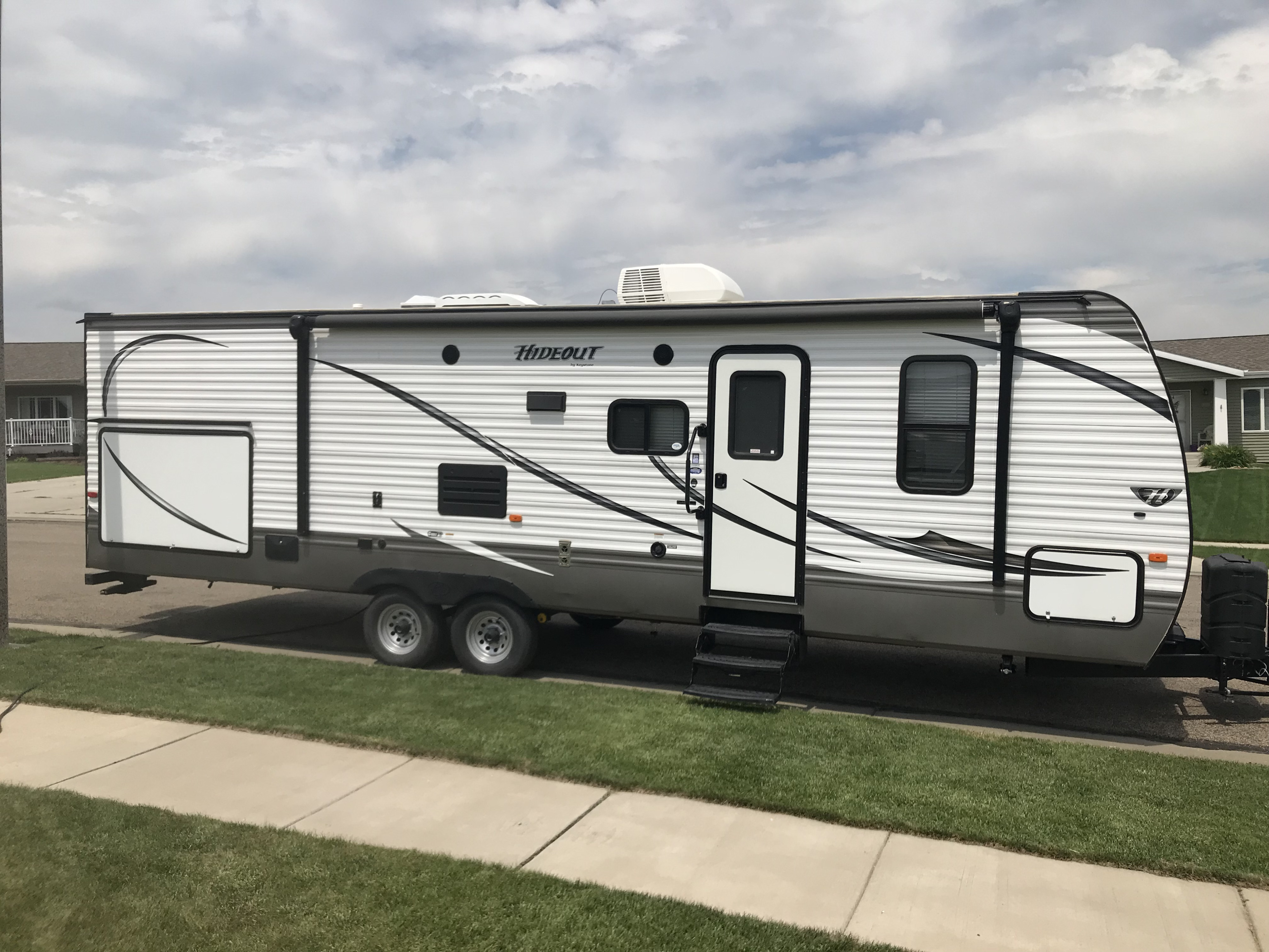 2015 Keystone Hideout Trailer Rental in Bismarck, ND | Outdoorsy