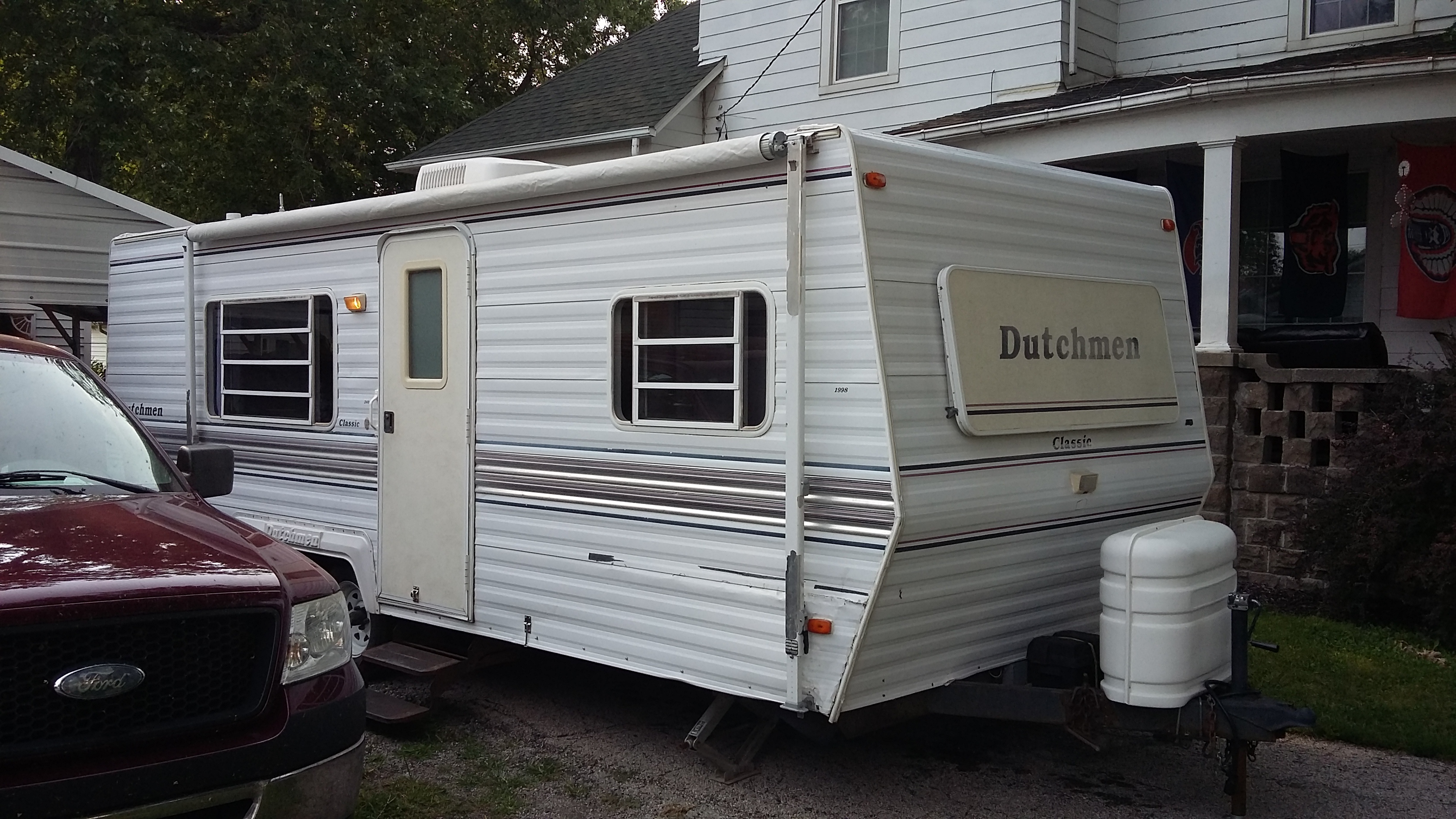 1998 Dutchmen Coleman Trailer Rental in Cerro Gordo, IL | Outdoorsy