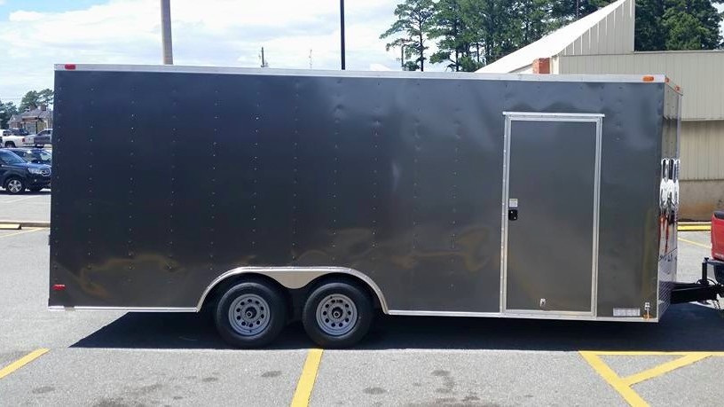 2015 Diamond Cargo 20x8.5x7.5 V-Nose w. door switch & lighting Utility ...