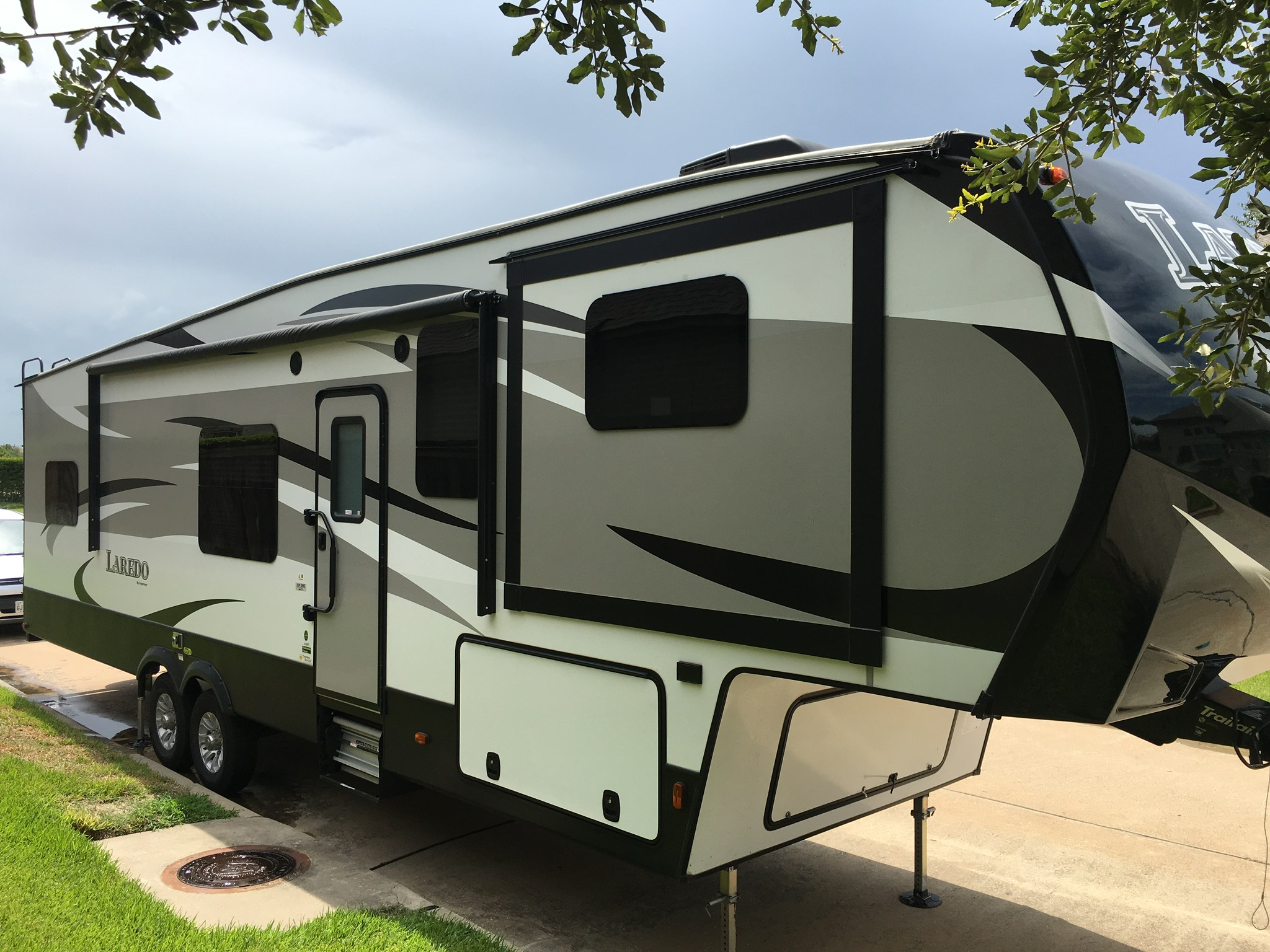 2016 Keystone Laredo Fifth-Wheel Rental in Cypress, TX | Outdoorsy