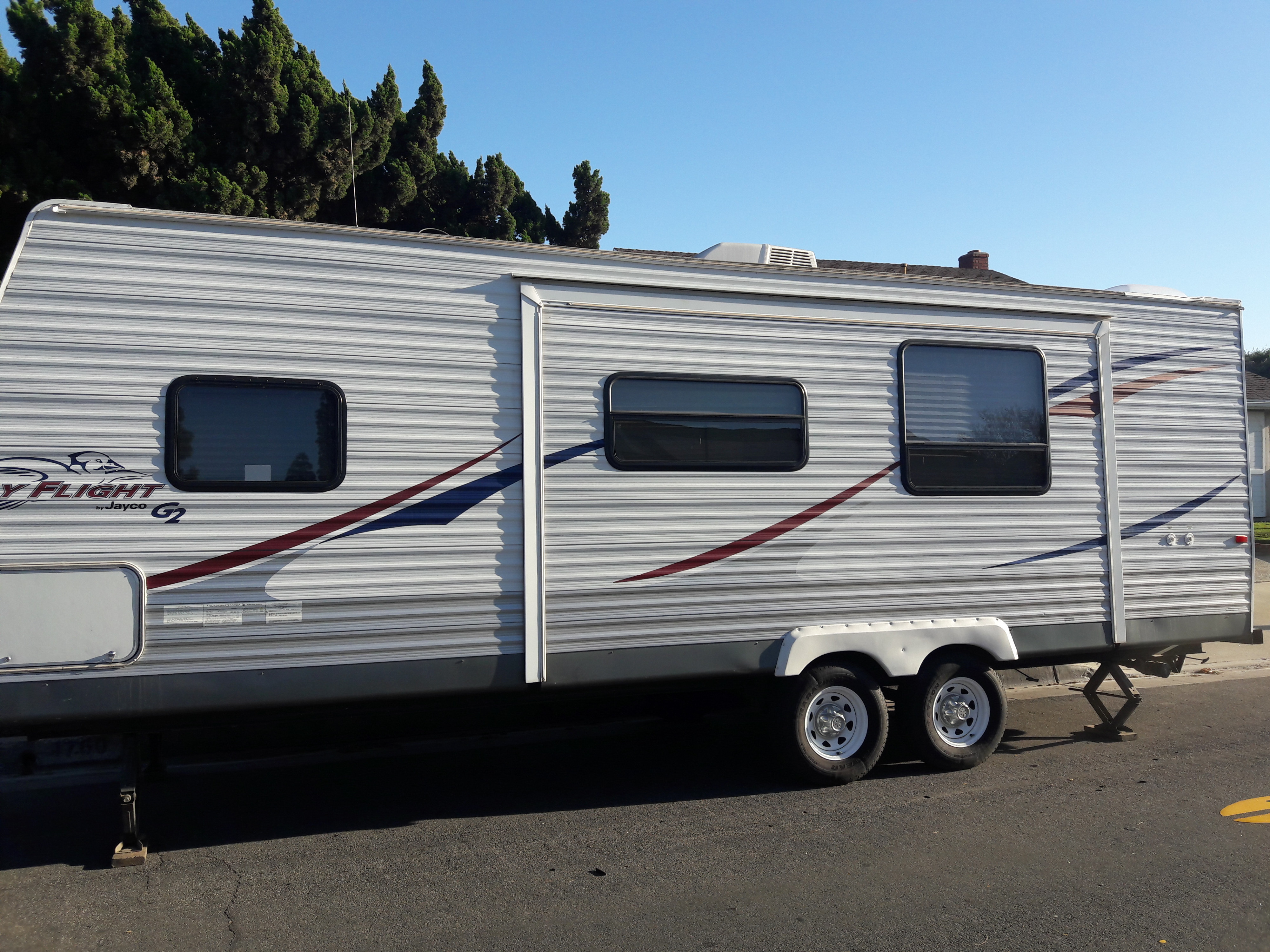 2011 Jayco Jay Flight Trailer Rental in Anaheim, CA | Outdoorsy
