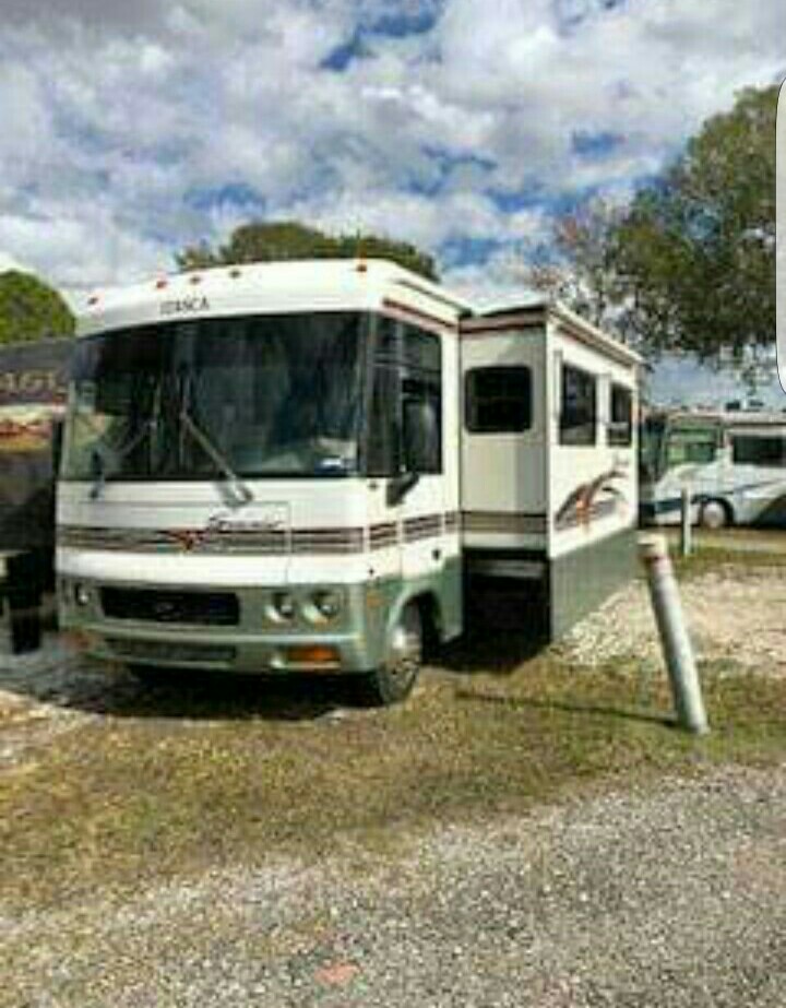 2001 Itasca Suncruiser Class A Rental in Zephyrhills, FL | Outdoorsy