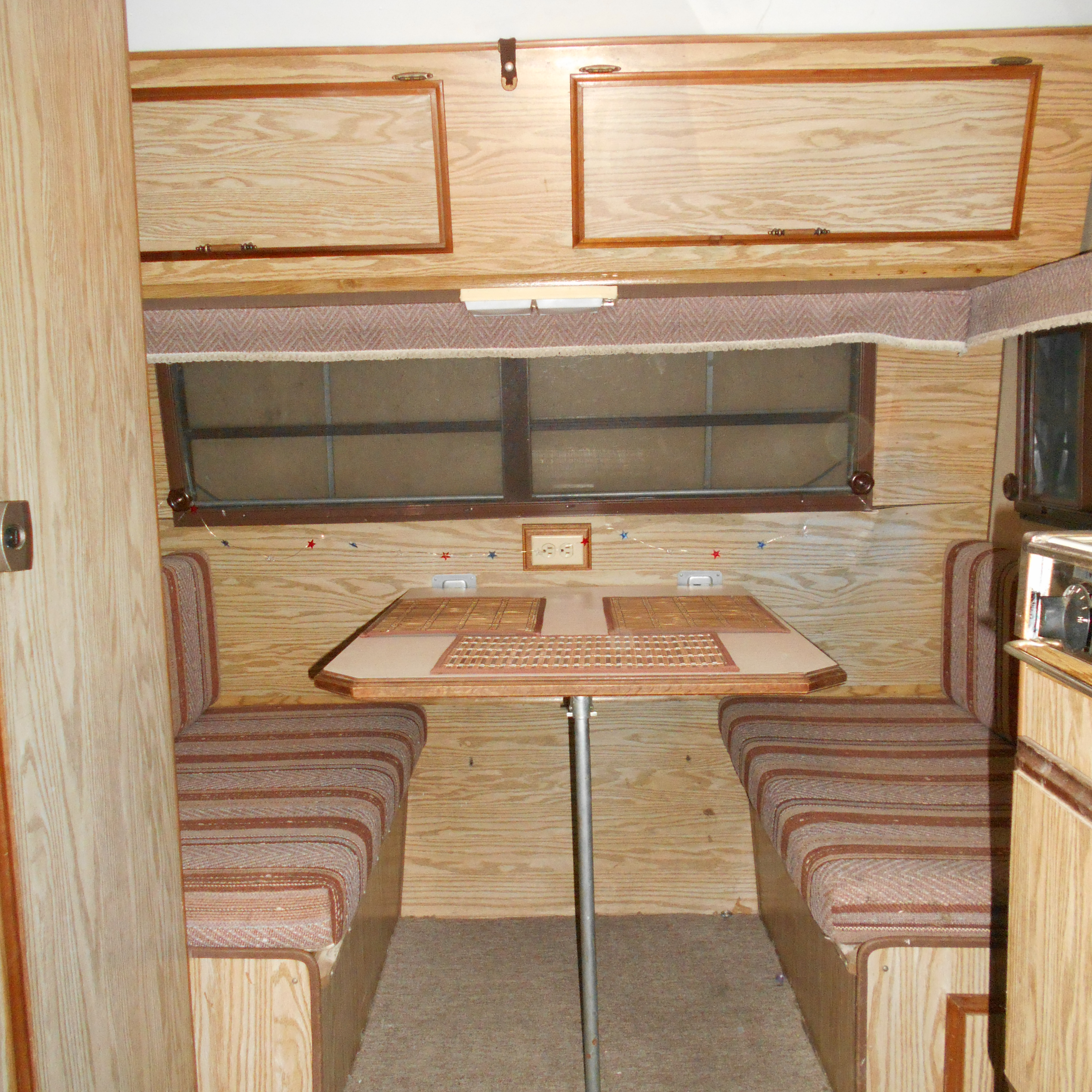 1987 Sunline Saturn Trailer Rental in Greene, NY | Outdoorsy