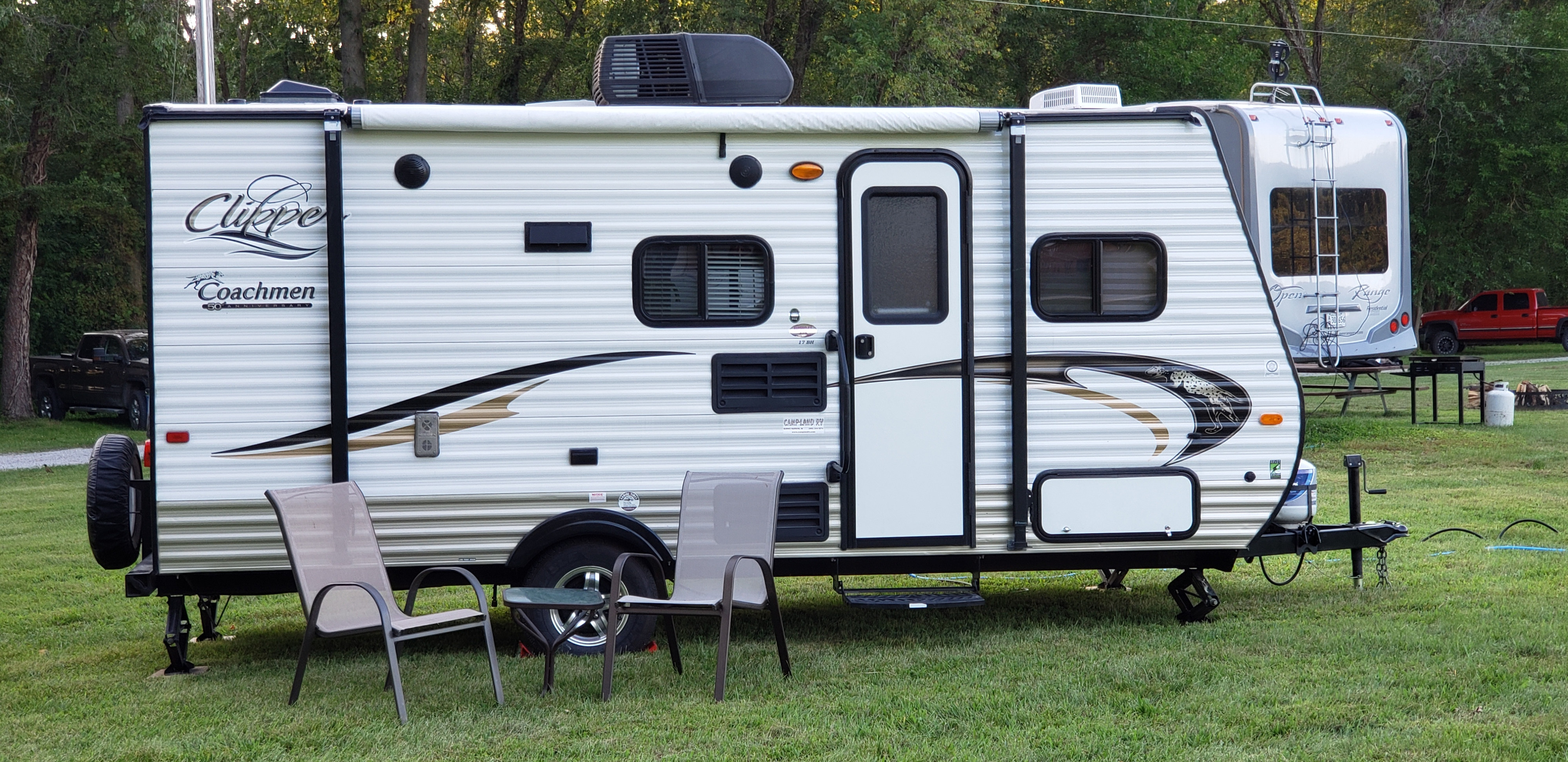 2015 Coachmen Clipper Trailer Rental in Bourbonnais, IL | Outdoorsy