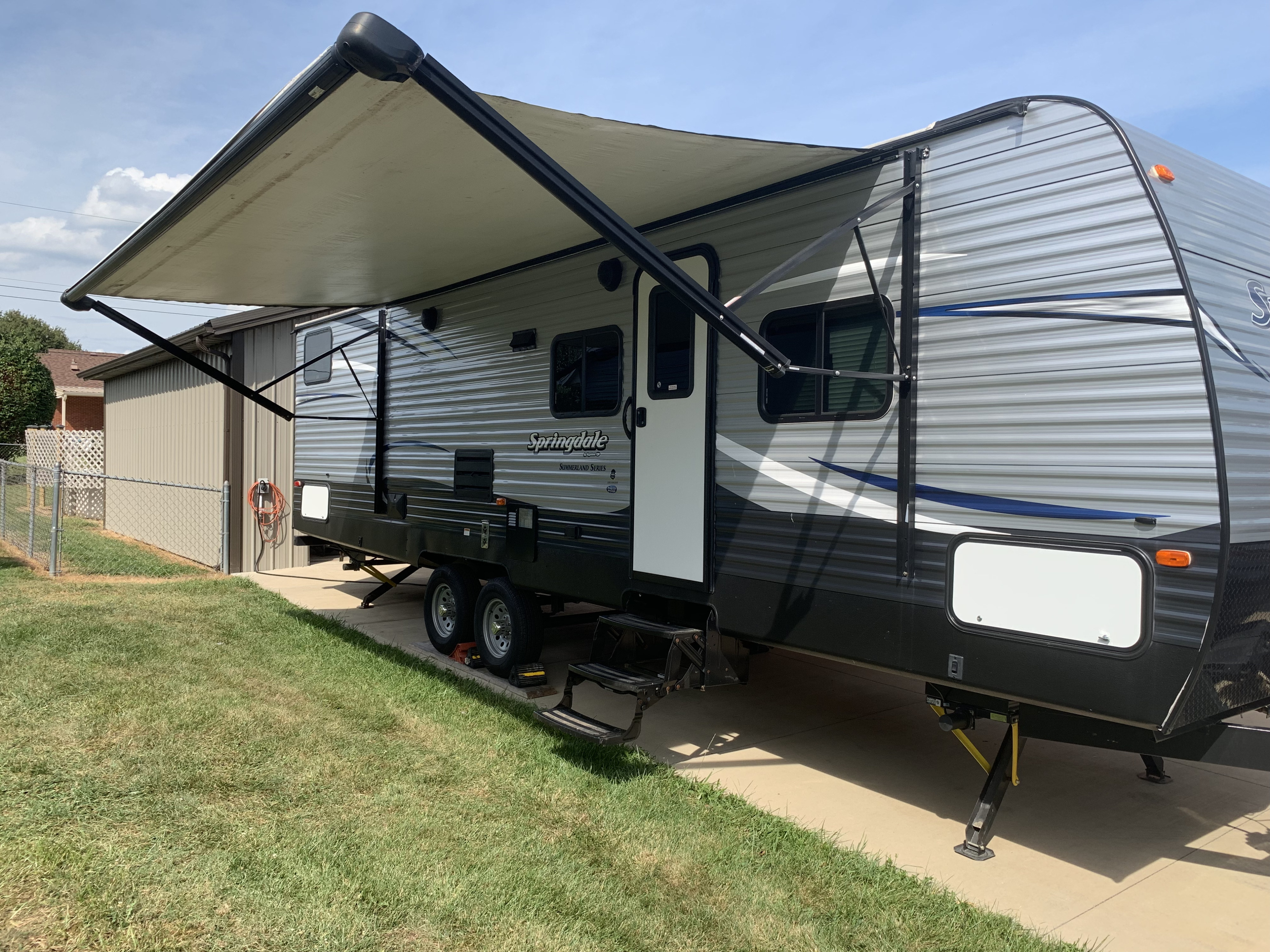 2017 Keystone Summerland Trailer Rental in Georgetown, KY | Outdoorsy