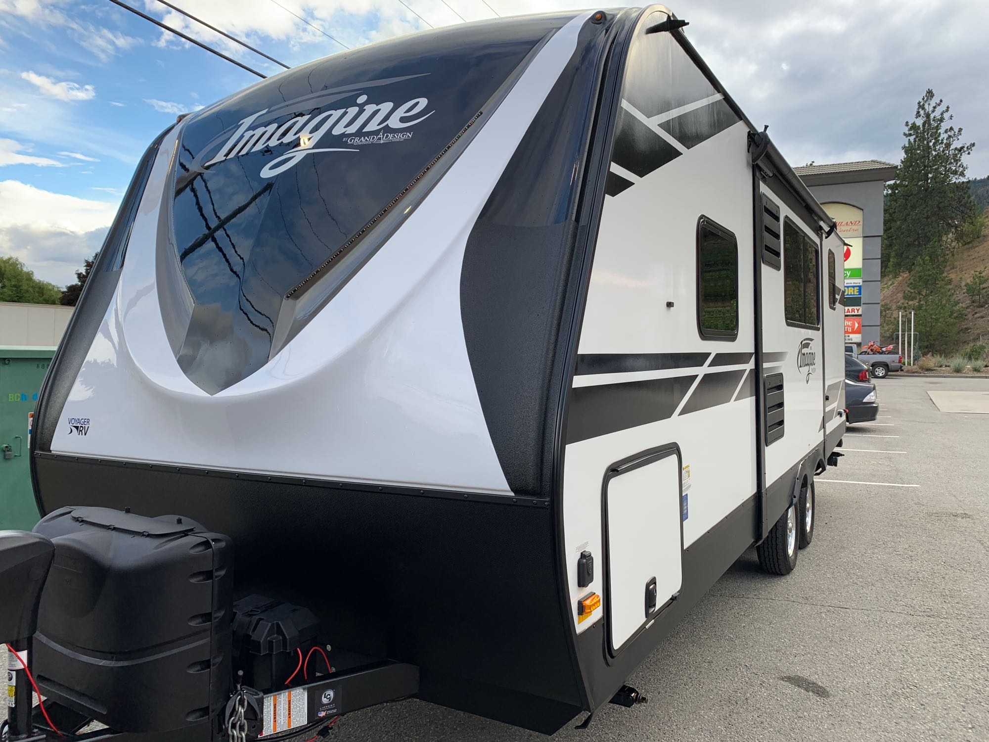 2020 Grand Design Imagine Trailer Rental in Oliver, BC | Outdoorsy