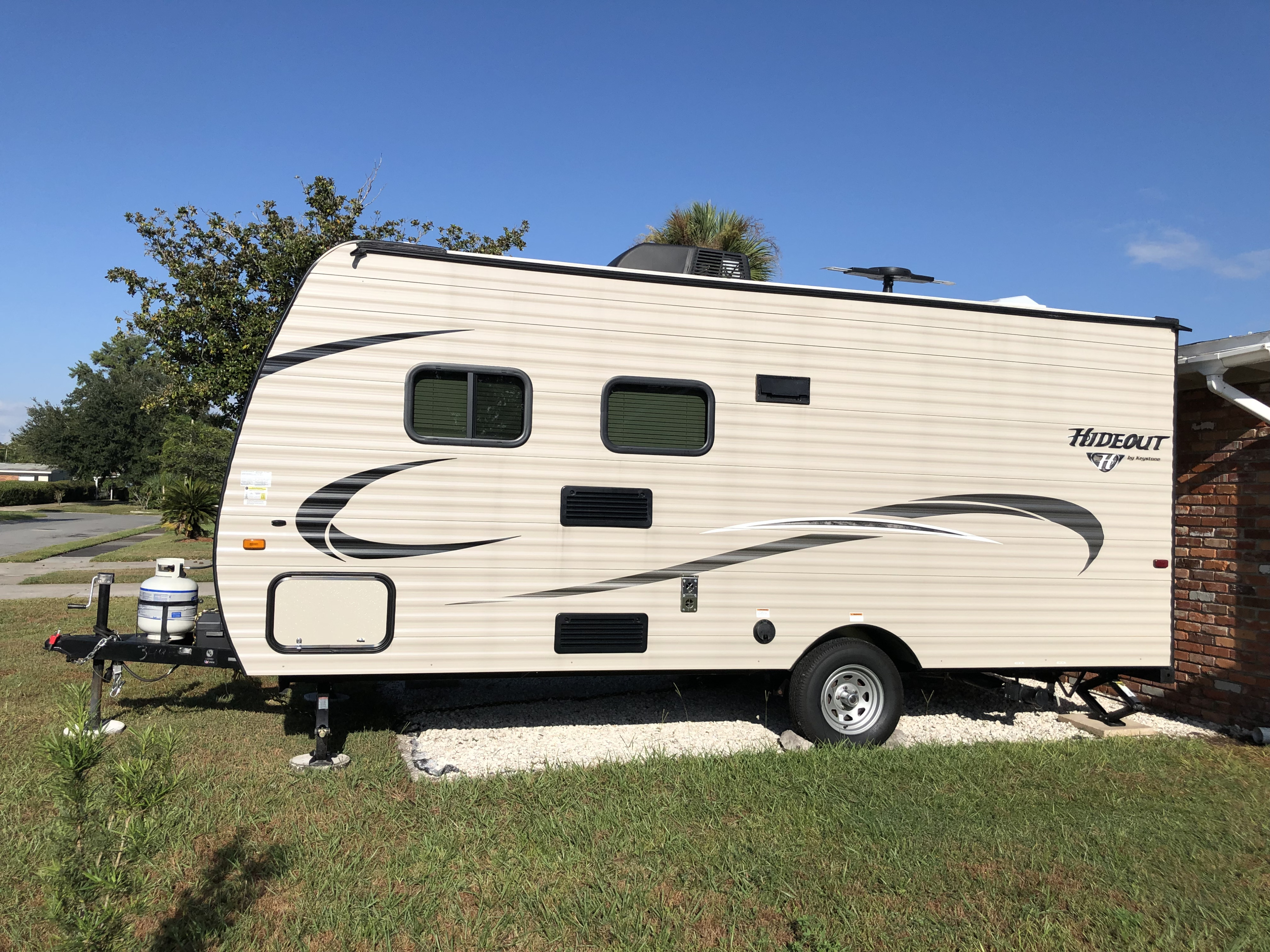 2018 Keystone Hideout Trailer Rental in Orlando, FL | Outdoorsy