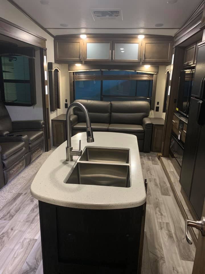 2019 Keystone Cougar Fifth-Wheel Rental in Goose Creek, SC | Outdoorsy
