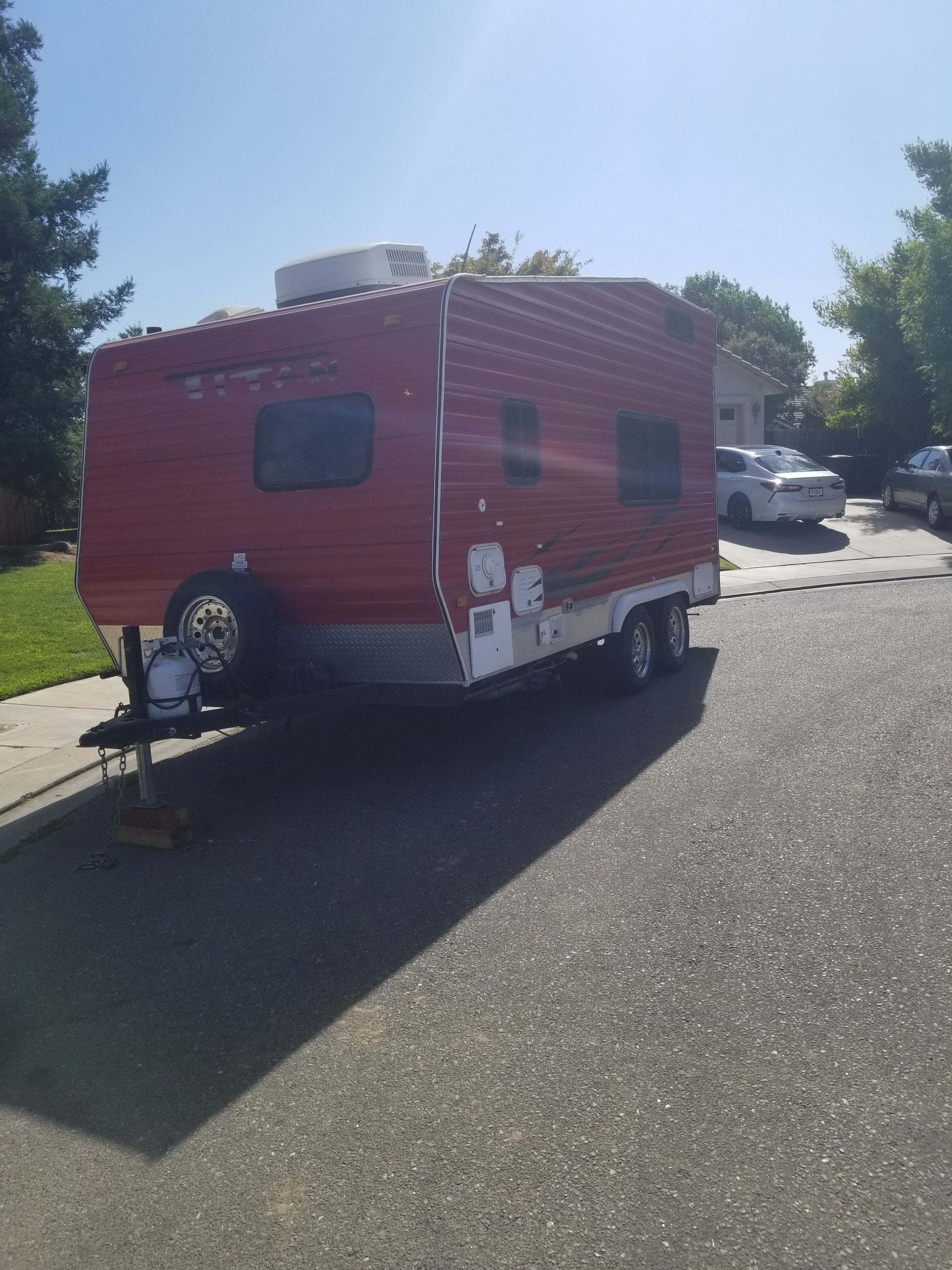 2007 Carson Trailer Titan Toy Hauler Rental in Merced, CA | Outdoorsy