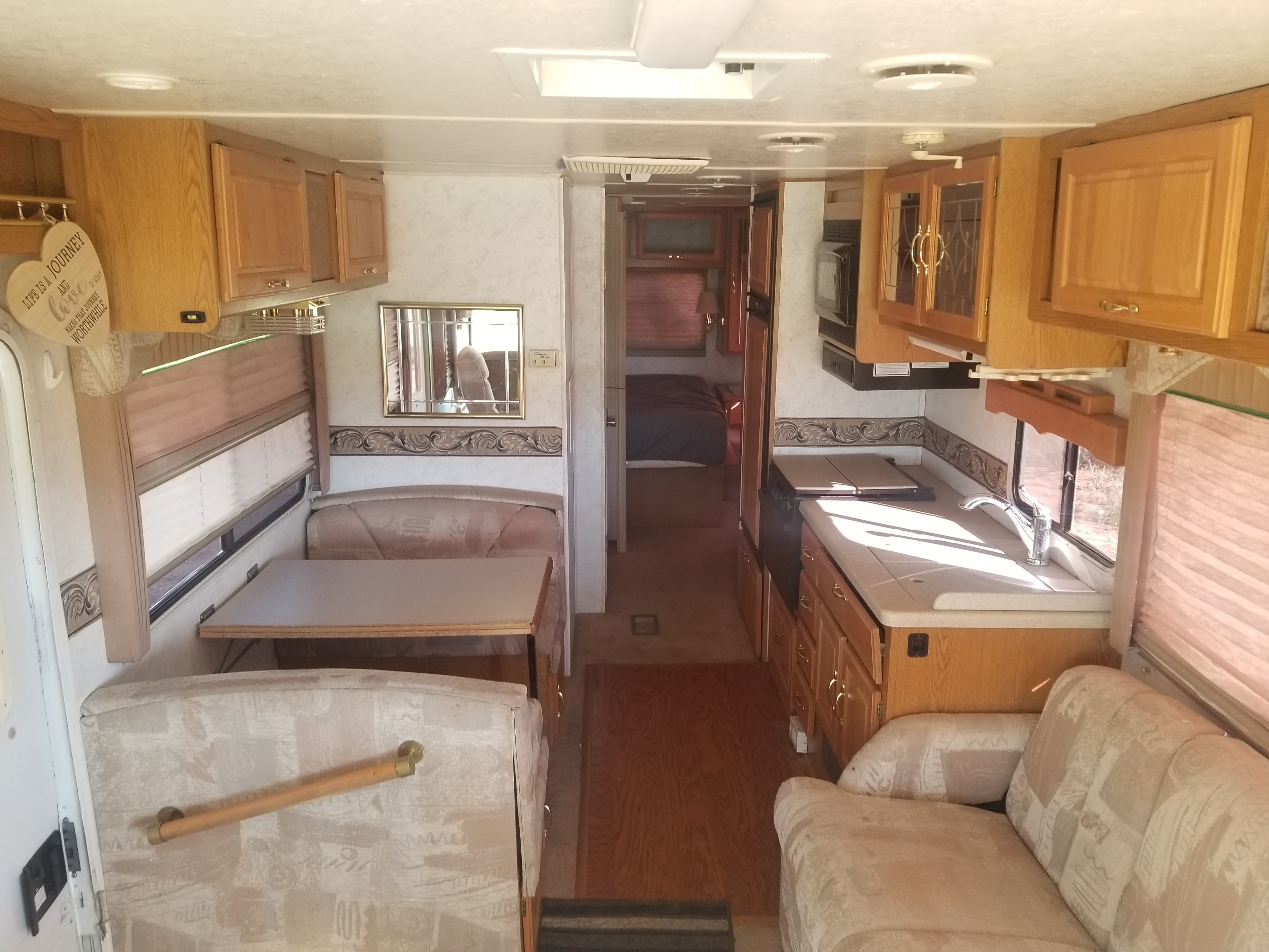 1998 Thor Motor Coach Four Winds Infinity Class A Rental in Benson, AZ ...