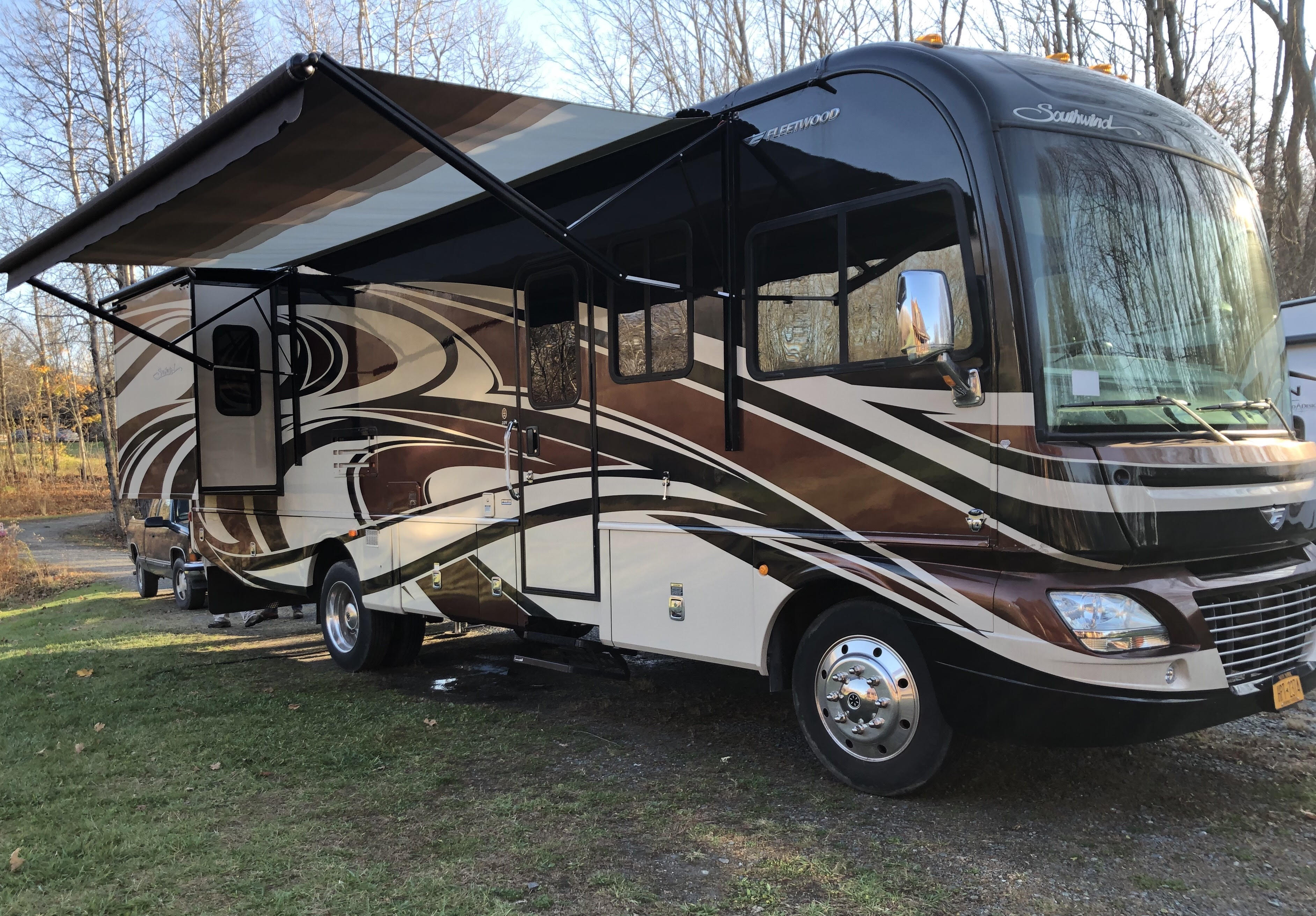 2011 Fleetwood Southwind Class A Rental in Johnsonville, NY | Outdoorsy