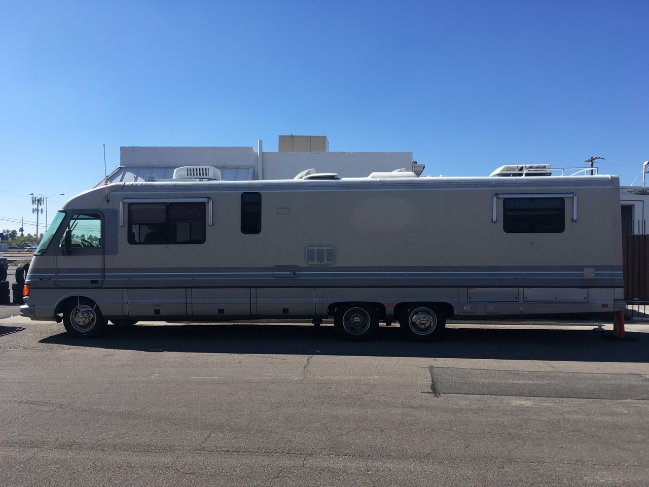 1991 Fleetwood Pace Arrow Class A Rental in Mesa, AZ | Outdoorsy