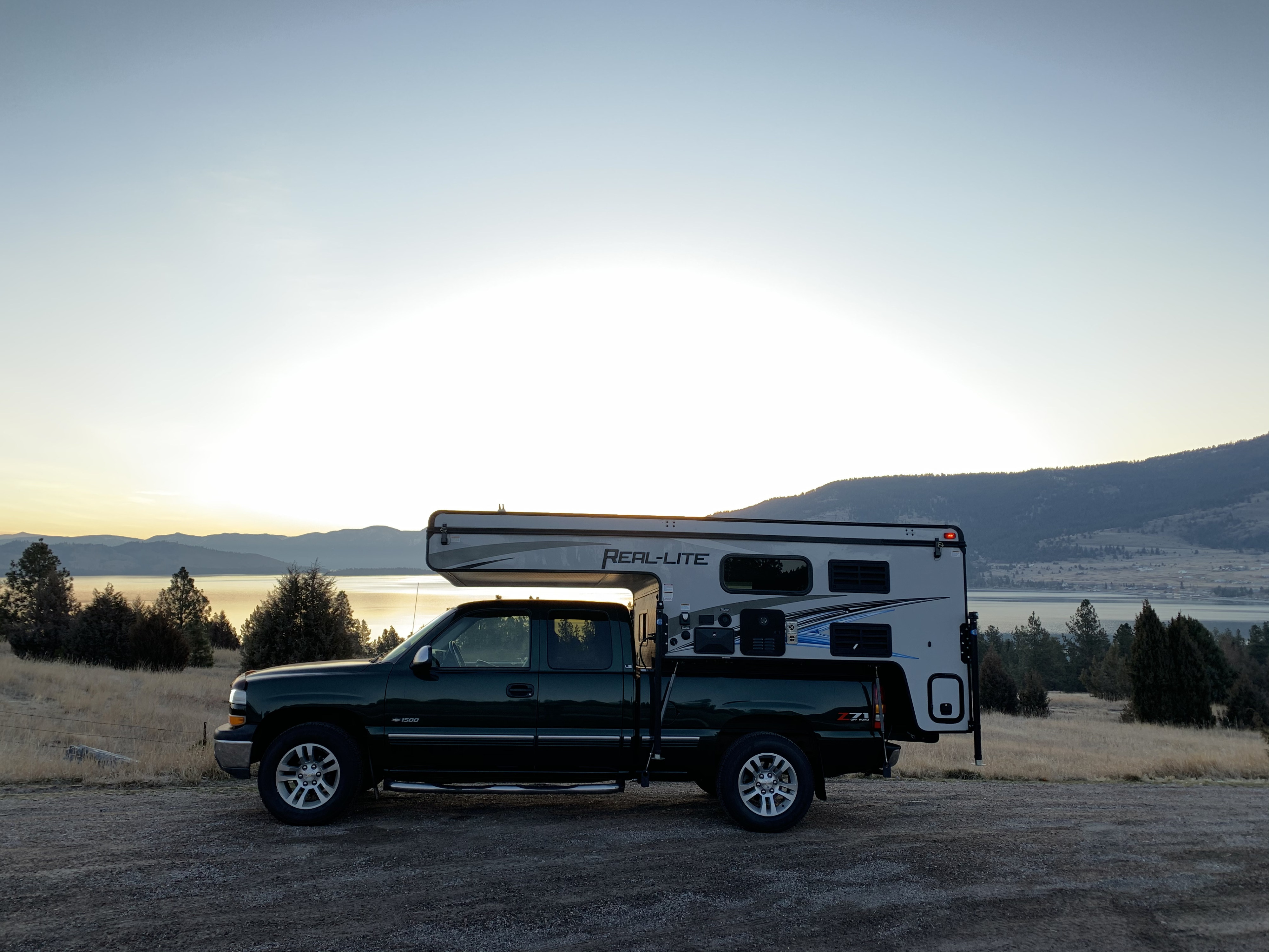 2019 Palomino Real-Lite Truck Camper Rental in Kalispell, MT | Outdoorsy