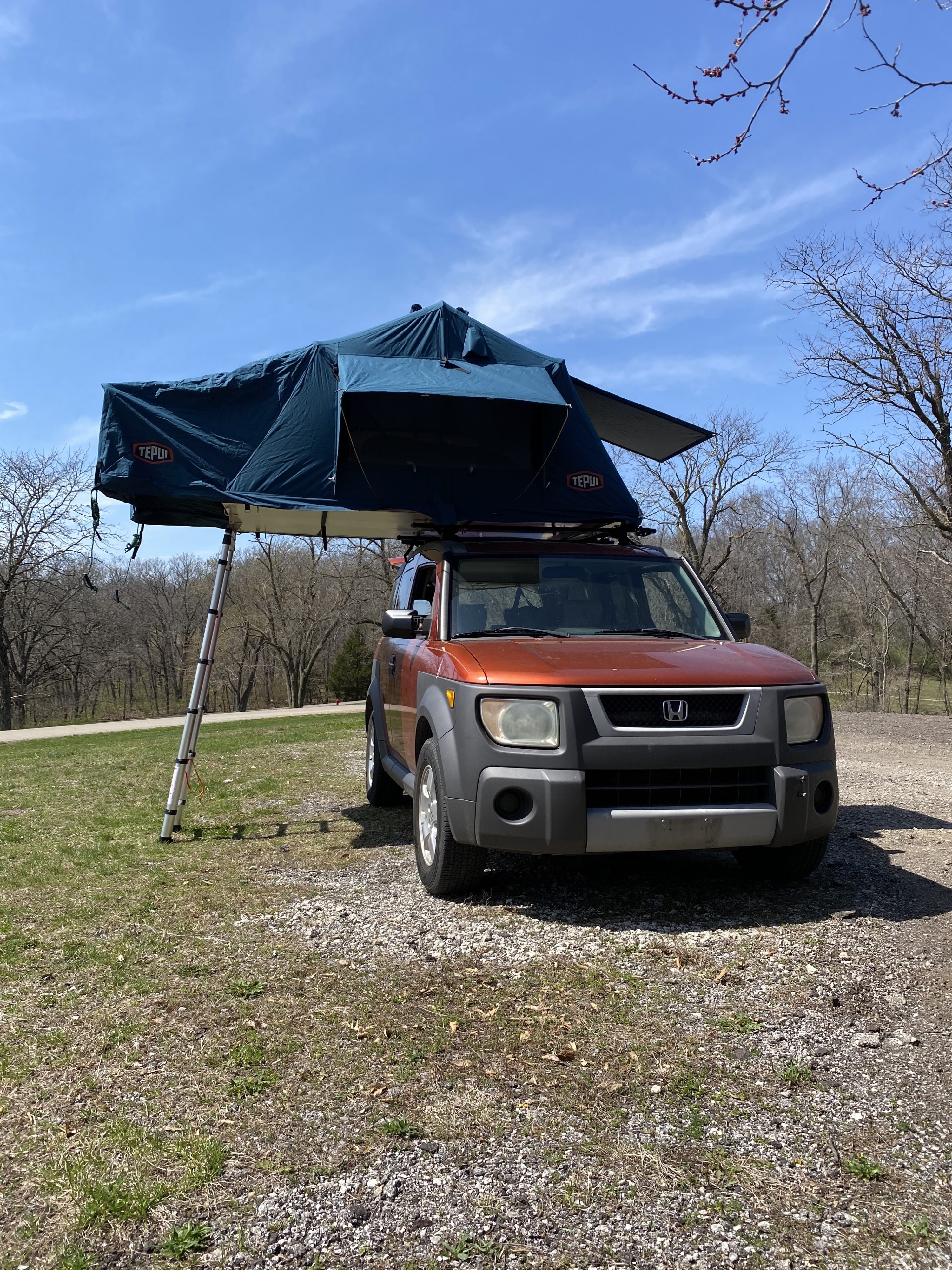 2005 Honda Element Camper Van Rental in Kansas City, KS | Outdoorsy
