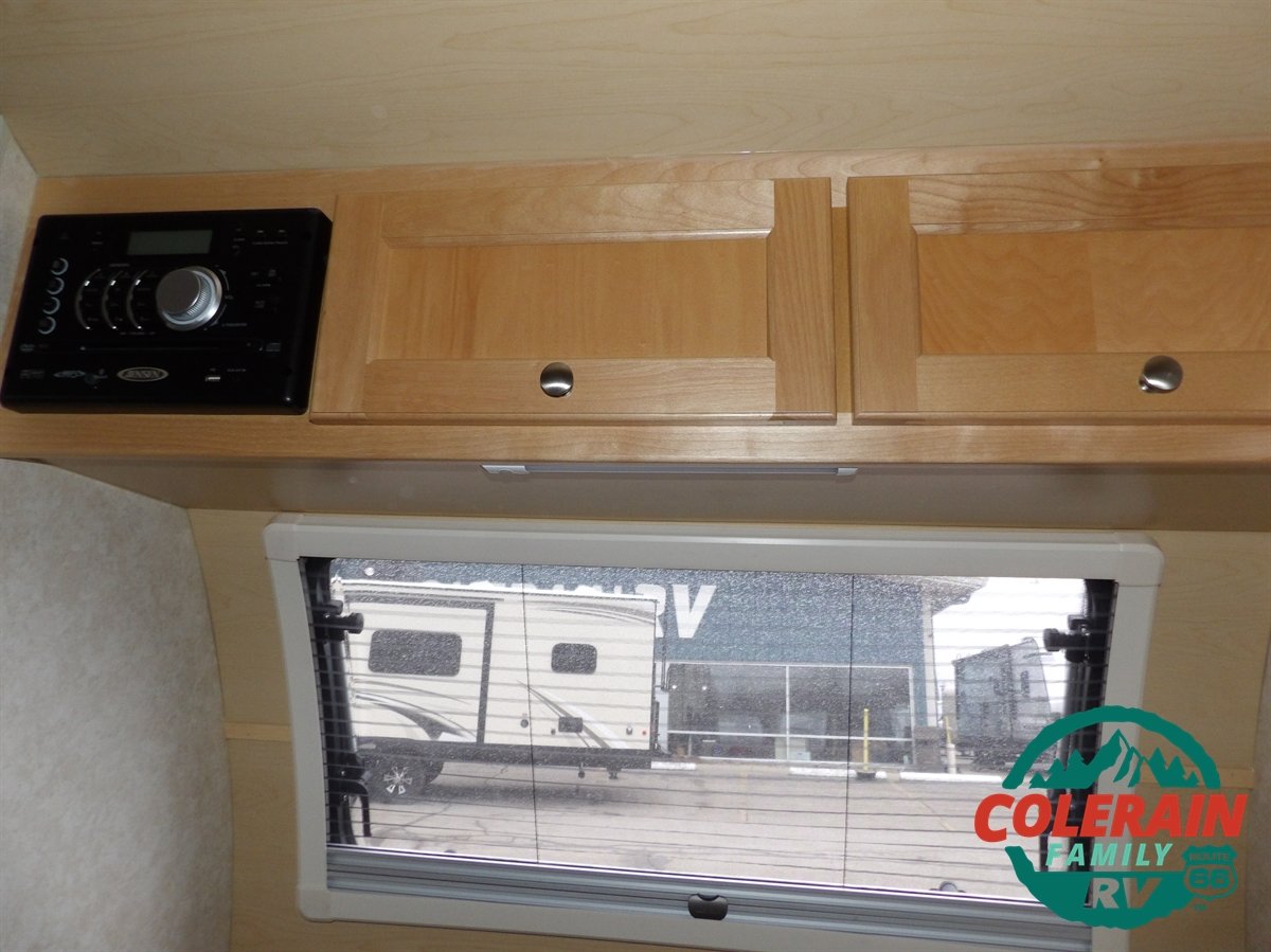 2016 T@B Clamshell Class C Rental in Gahanna, OH | Outdoorsy