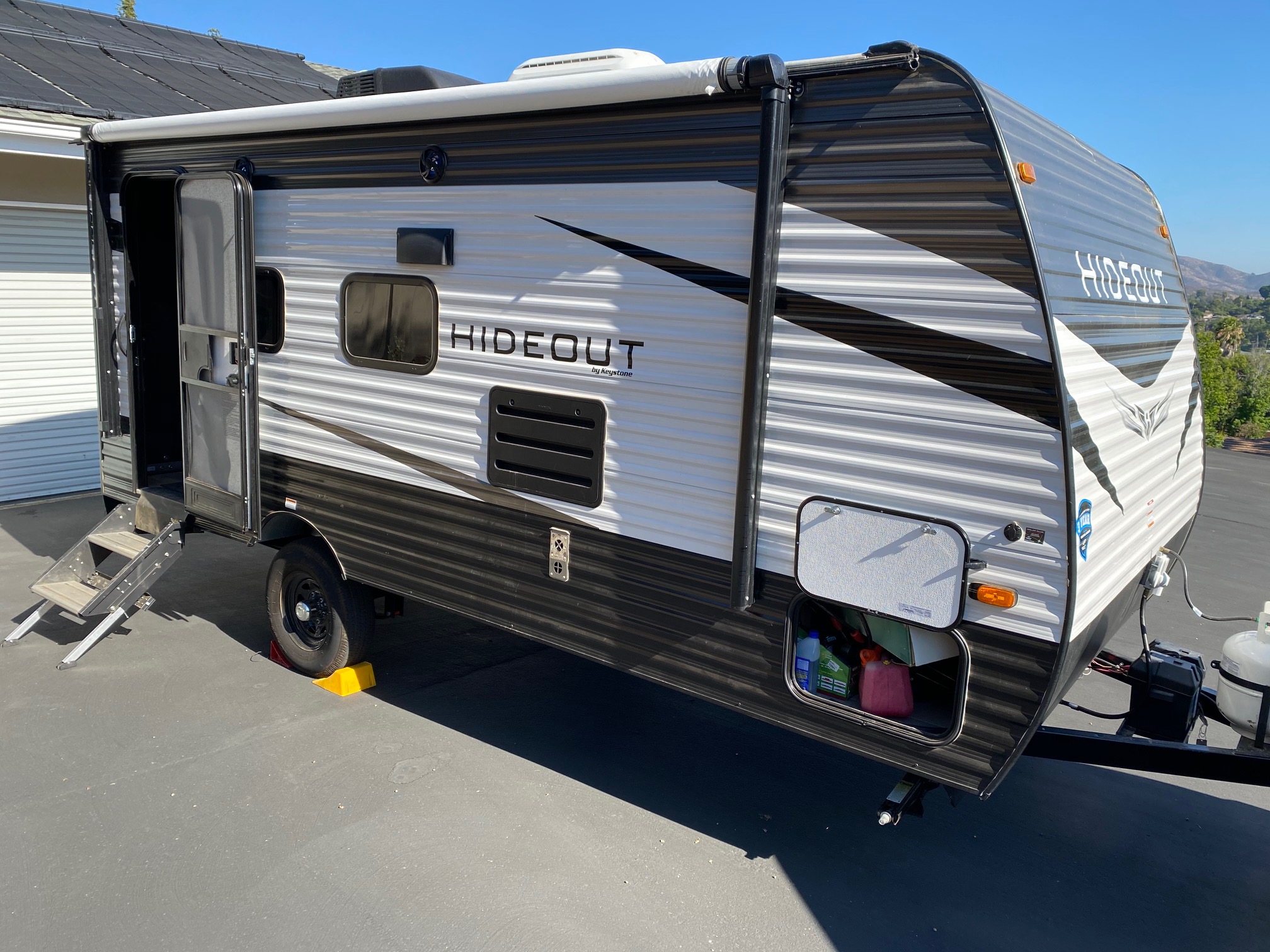 2020 Keystone Hideout 172 Toy Hauler Rental in Chula Vista, CA | Outdoorsy