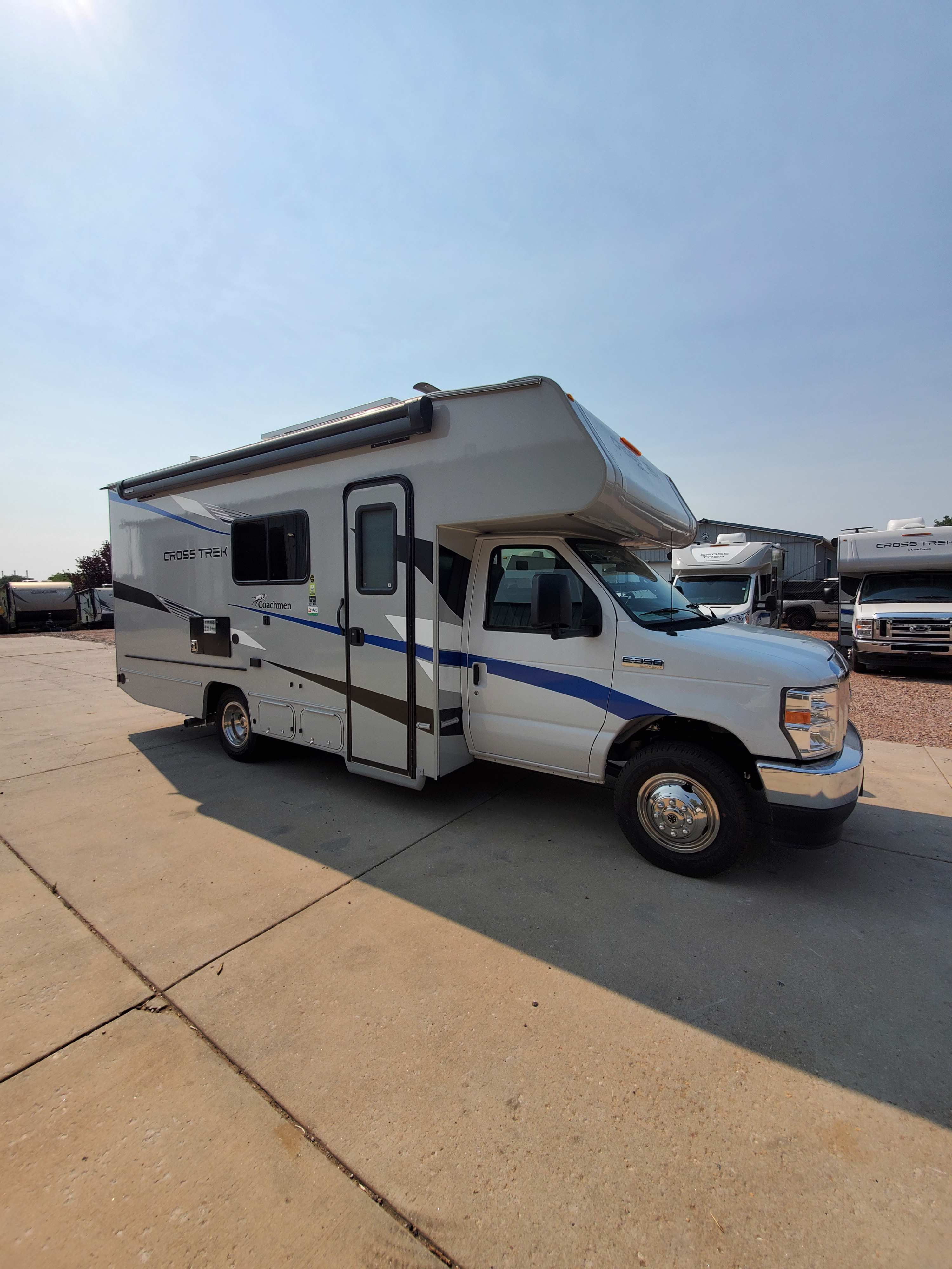2021 Coachmen Cross Trek 22XG Class C Rental in Colorado Springs, CO ...