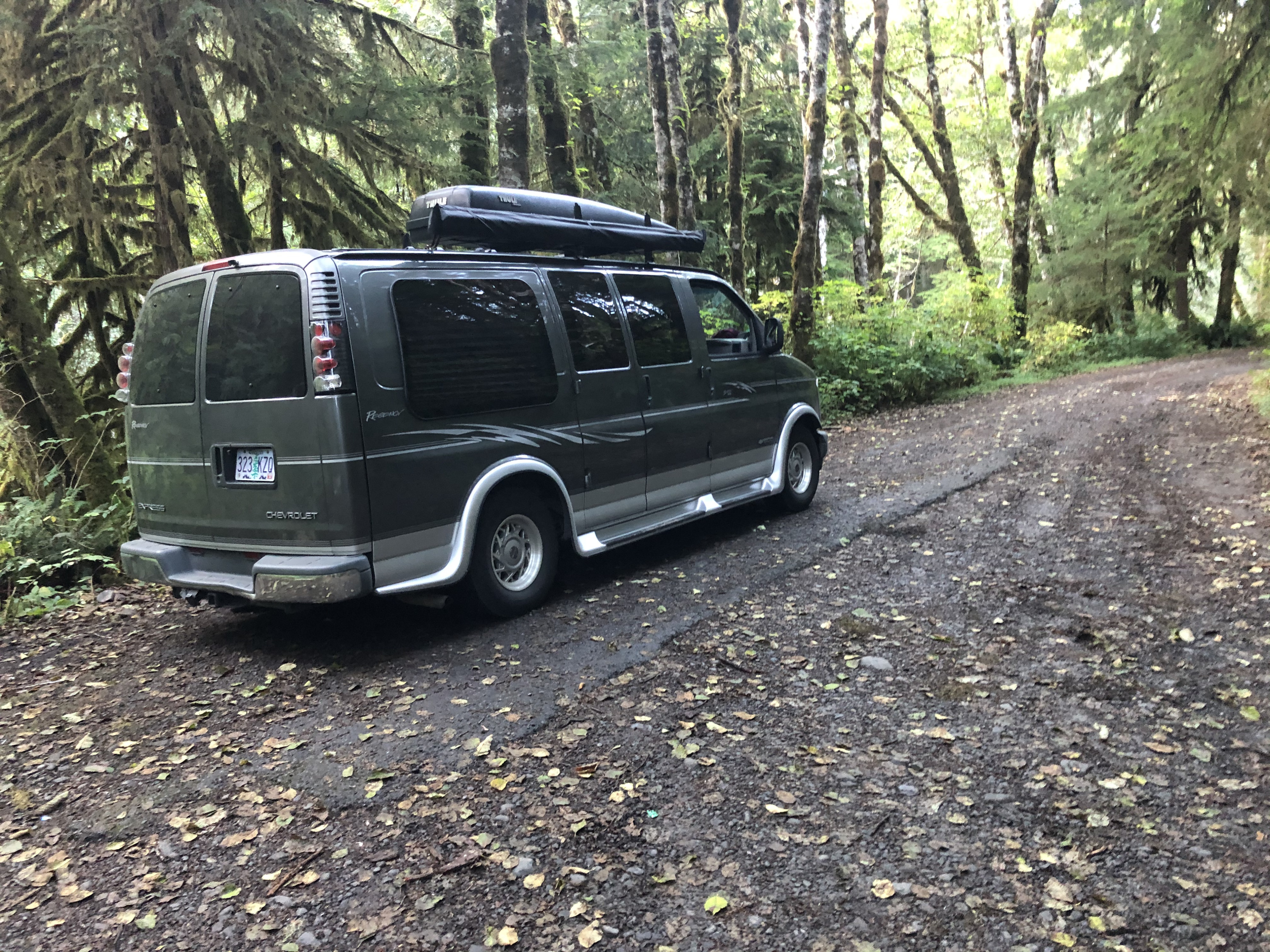 2000 Chevrolet Conversion van Camper Van Rental in Portland, OR | Outdoorsy