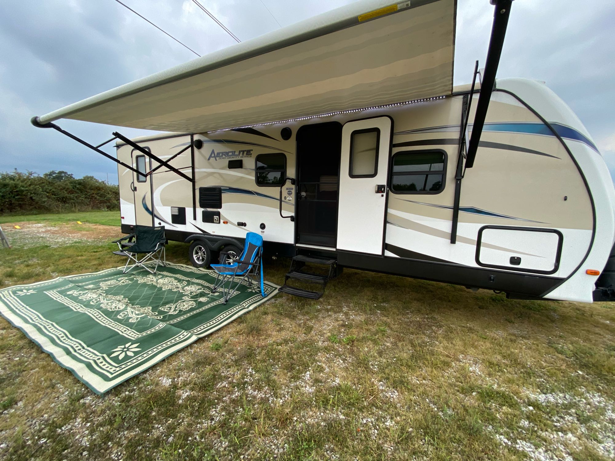 2017 Dutchmen Aerolite Trailer Rental in Springdale, AR | Outdoorsy