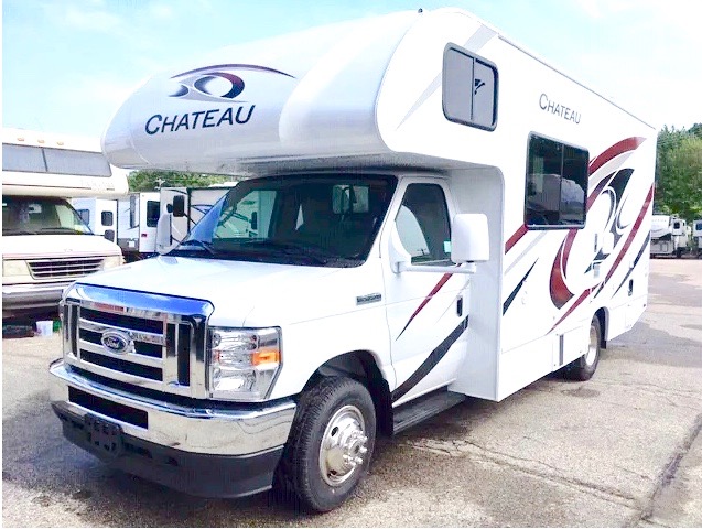2021 Thor Motor Coach Chateau E350 FORD Class C Rental in San Diego, CA ...
